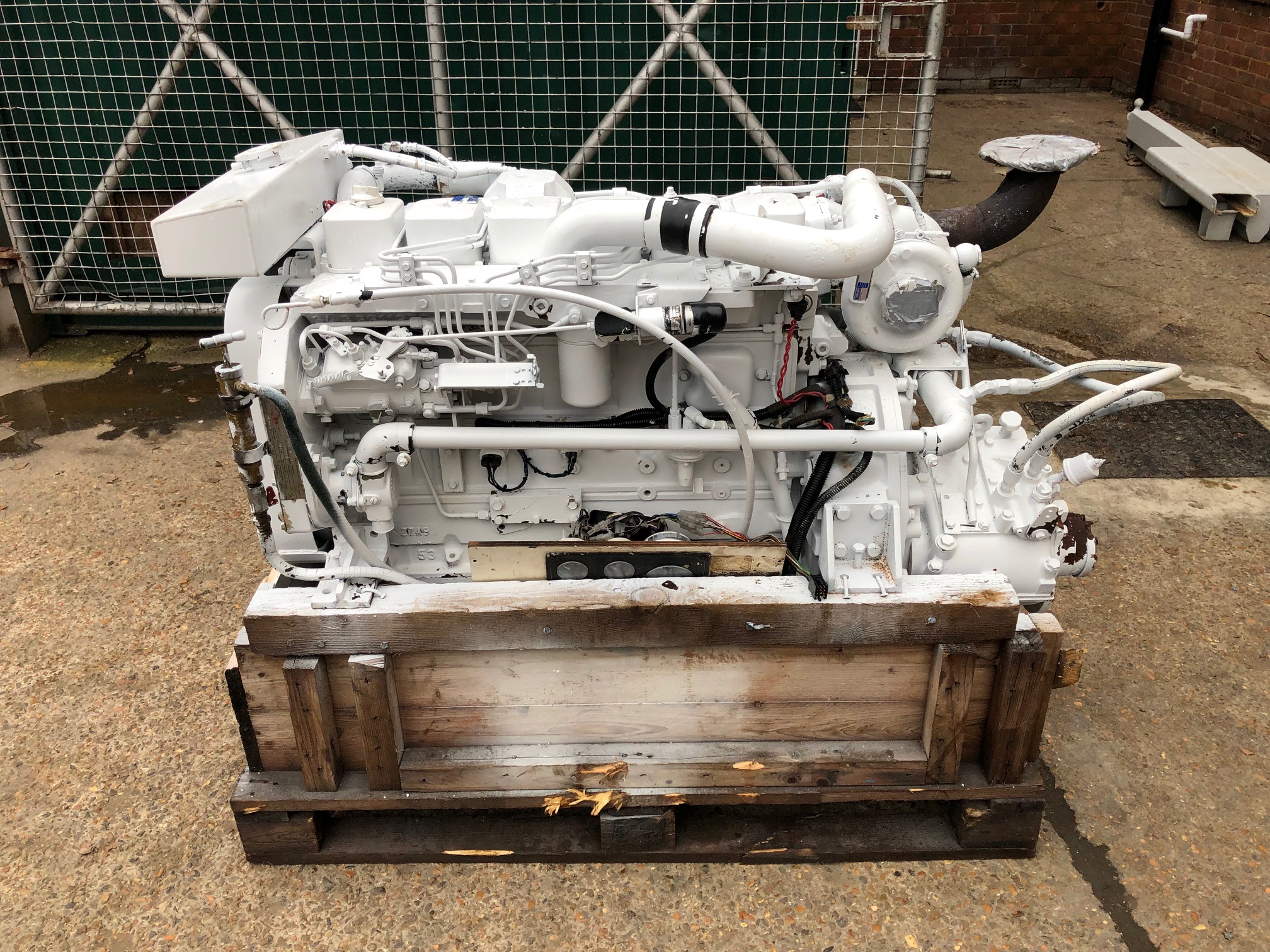 * Cummins 6BT5.9M 210HP Marine Engine and PRM Gearbox A Cummins 6BT5.9M ...