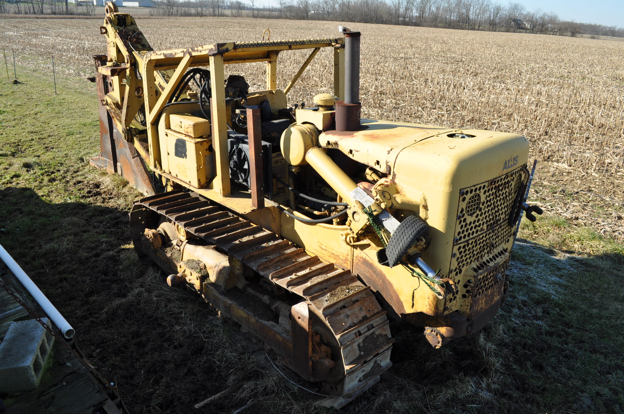 Allis-Chalmers HD16 Dozer with Zor Industries mounted tile plow ...