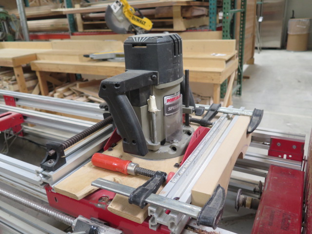 Legacy mdl. 1800 Ornamental Mill w/ Acces