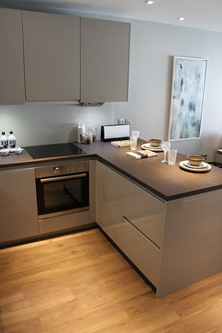 Commodore Kitchens Logo