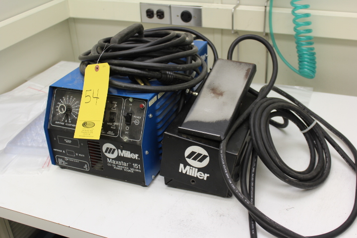 MILLER MAXSTAR 151 CC DC INVERTER WELDING POWER SUPPLY