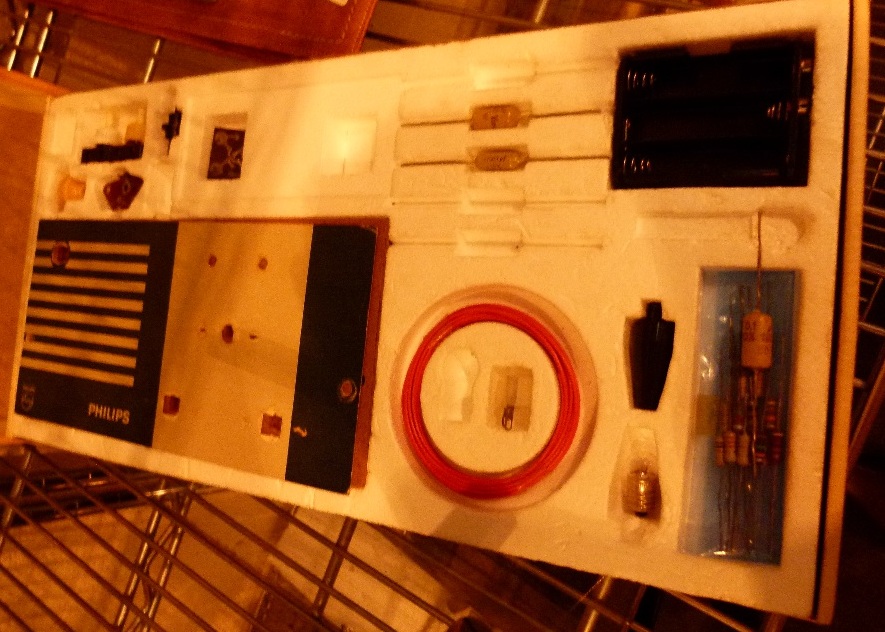 Philips compact electronic engineer kit, EE1050