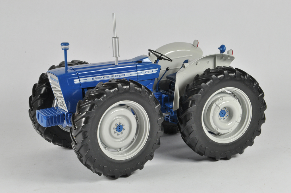 Universal Hobbies 1/16 Scale County 754. This model is the original ...