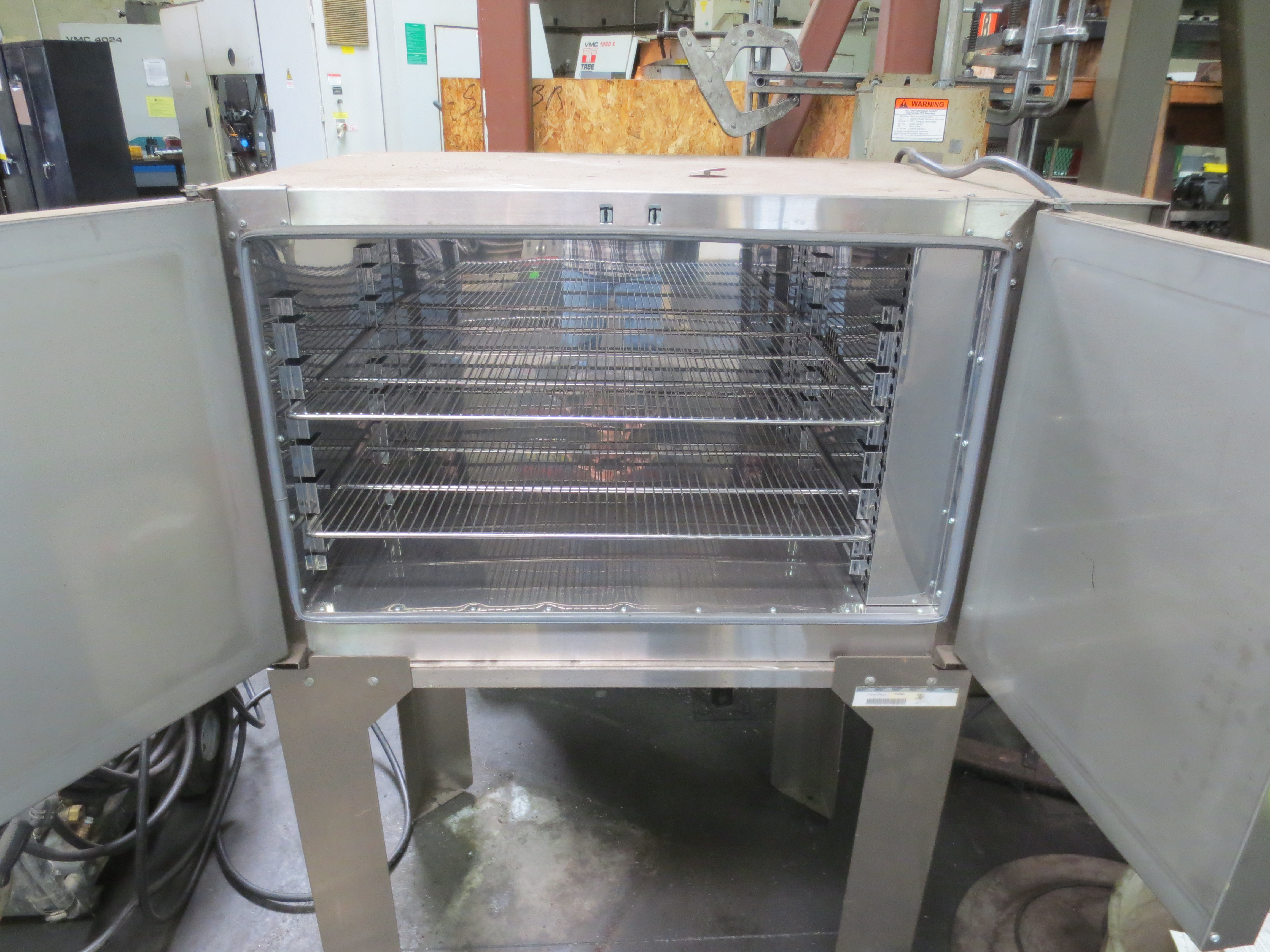 Grieve Heat Treat Oven--M.#NB-350--2000 watt---115V---24" x 28" two ...