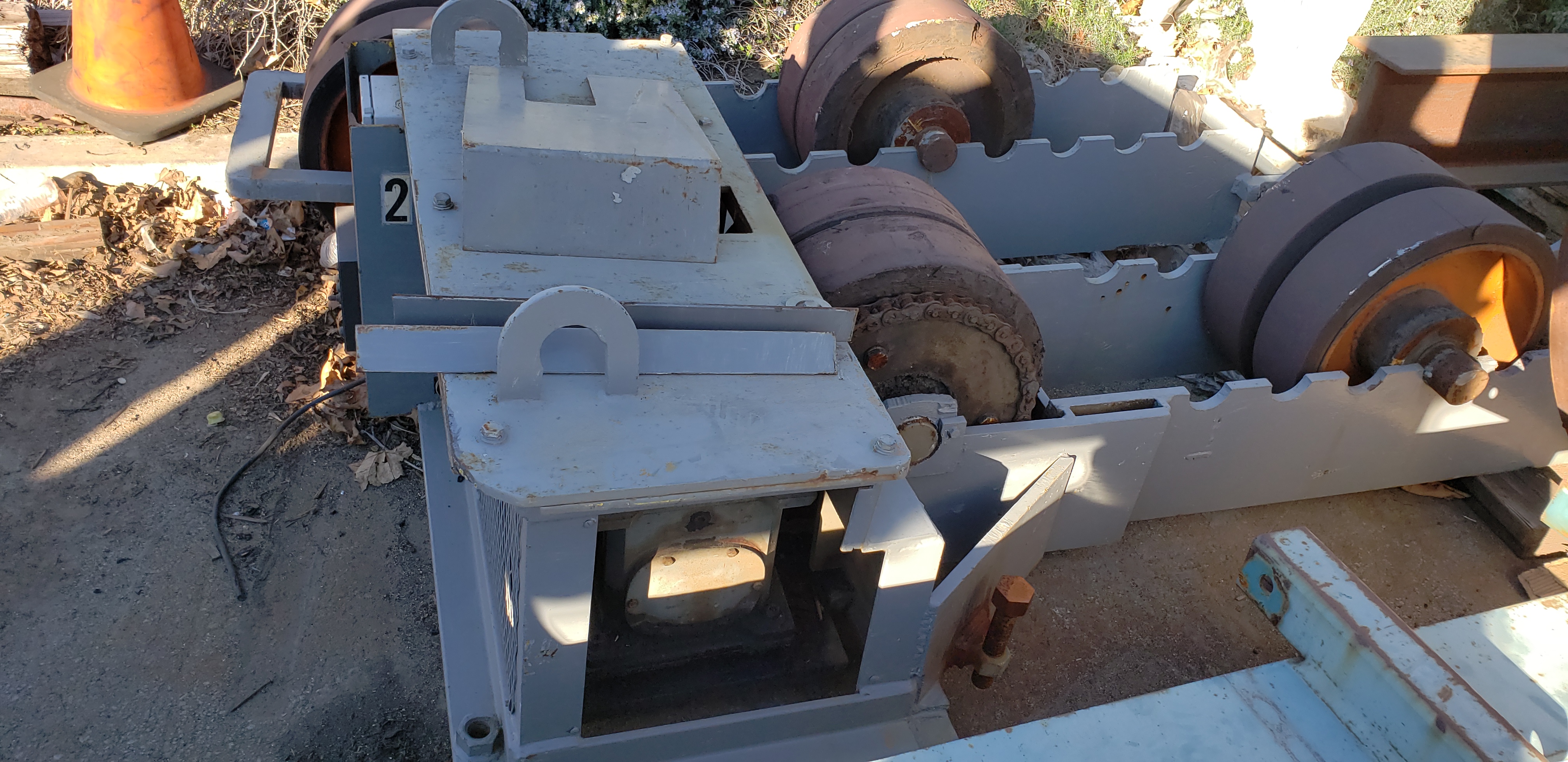 Chain Drive Tank Roller 12" Max Diameter, 15,000 lb. Capacity, 19 ...