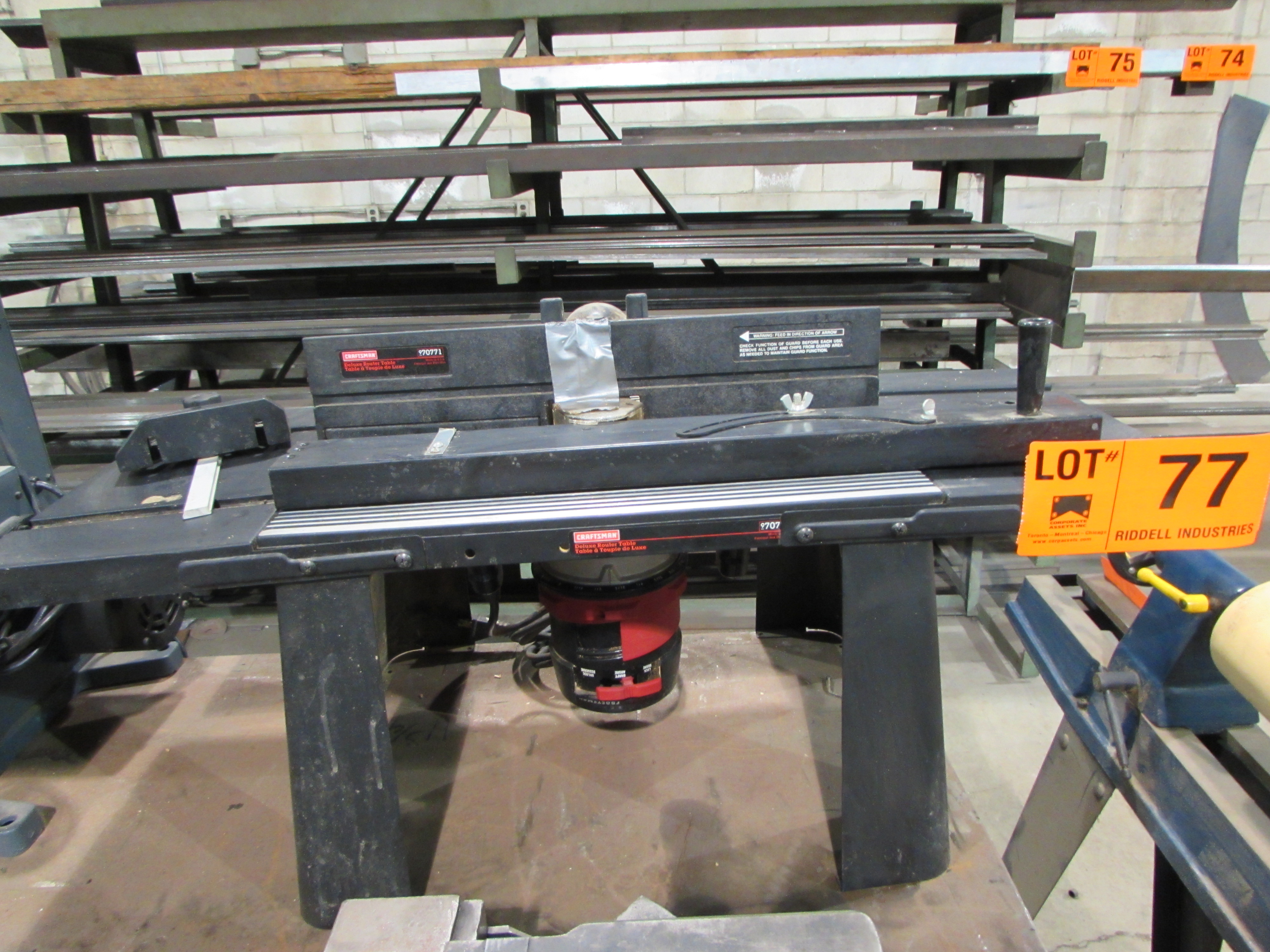 CRAFTSMAN ROUTER TABLE S/N-970771