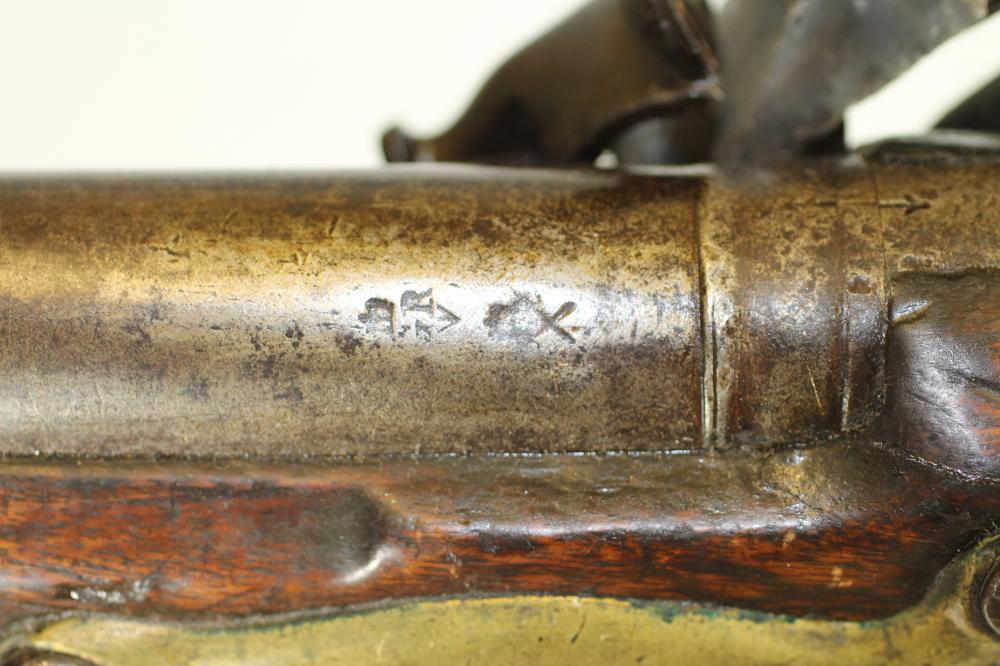 A GEORGIAN BROWN BESS FLINTLOCK TOWER MUSKET, the 39" barrel with front ...