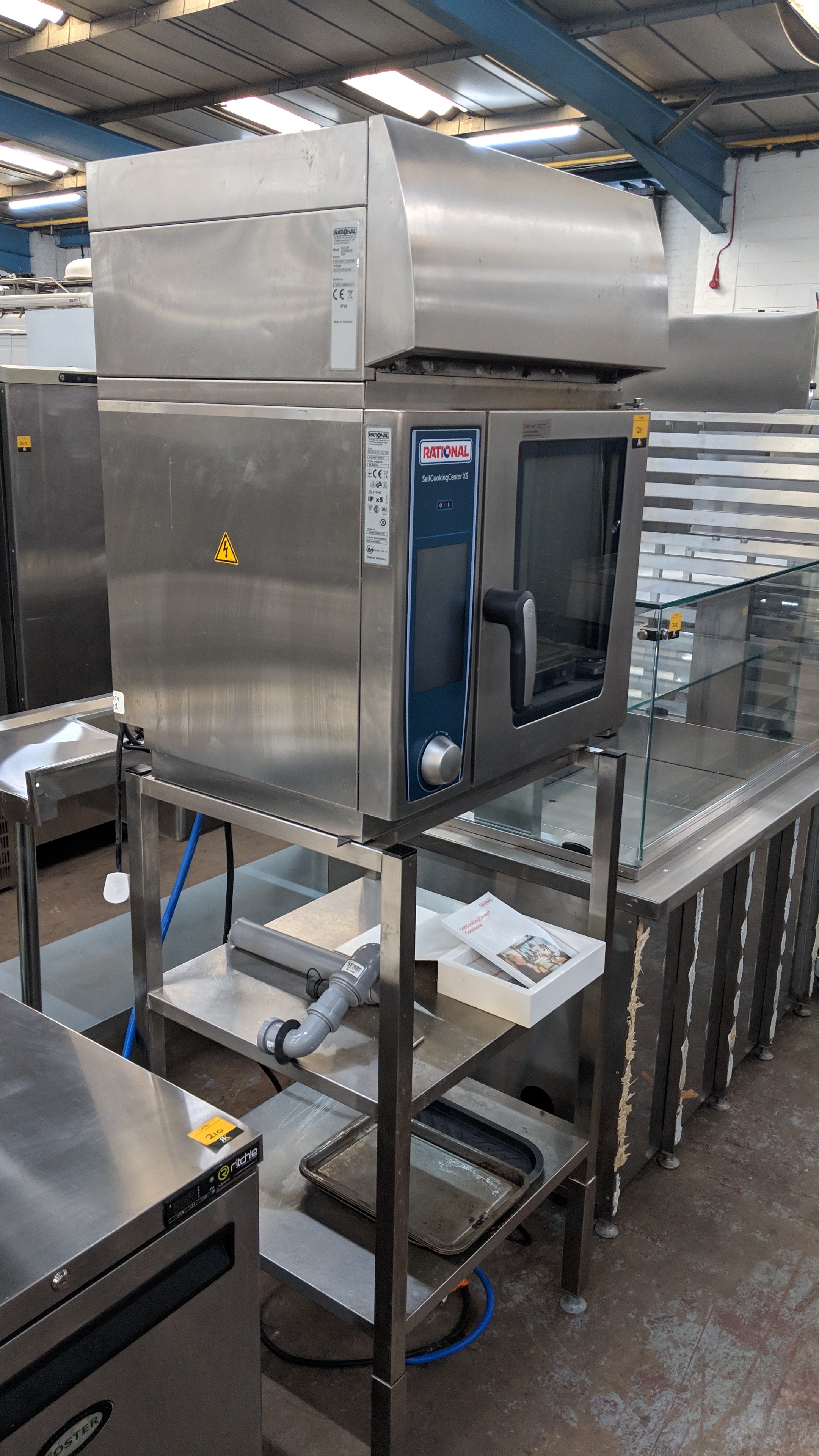 Rational self-cooking center XS model SCCXS62/3E plus UG1 stand ...