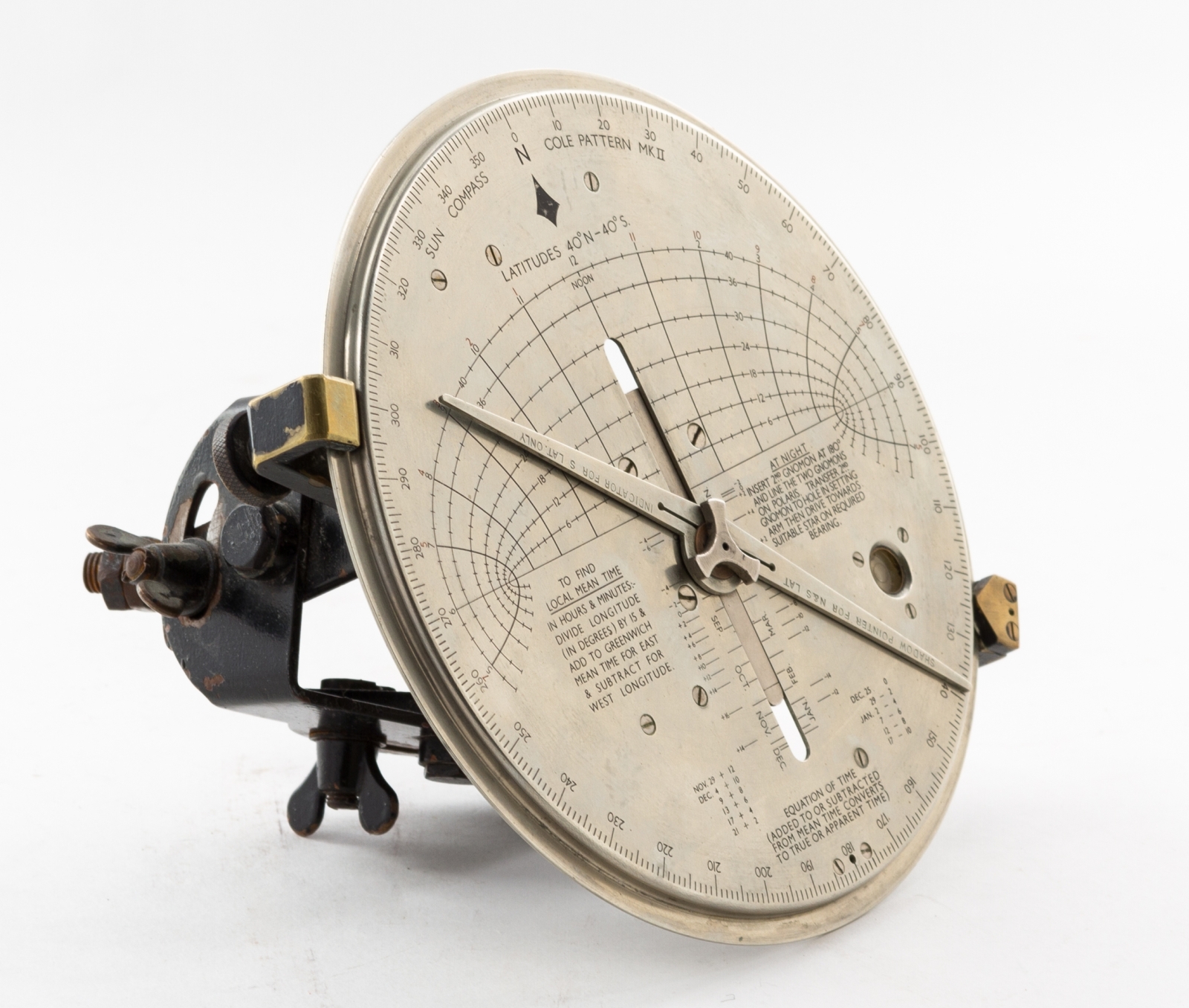 * A Cole Pattern MK2 Sun Compass first half 20th century Diameter 8 3/4 ...