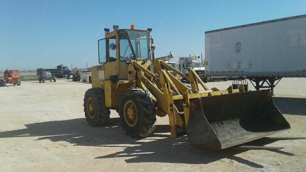 Clark Michigan 45C Wheel Loader, Quick Attach, 6Ft Forks And Bucket ...
