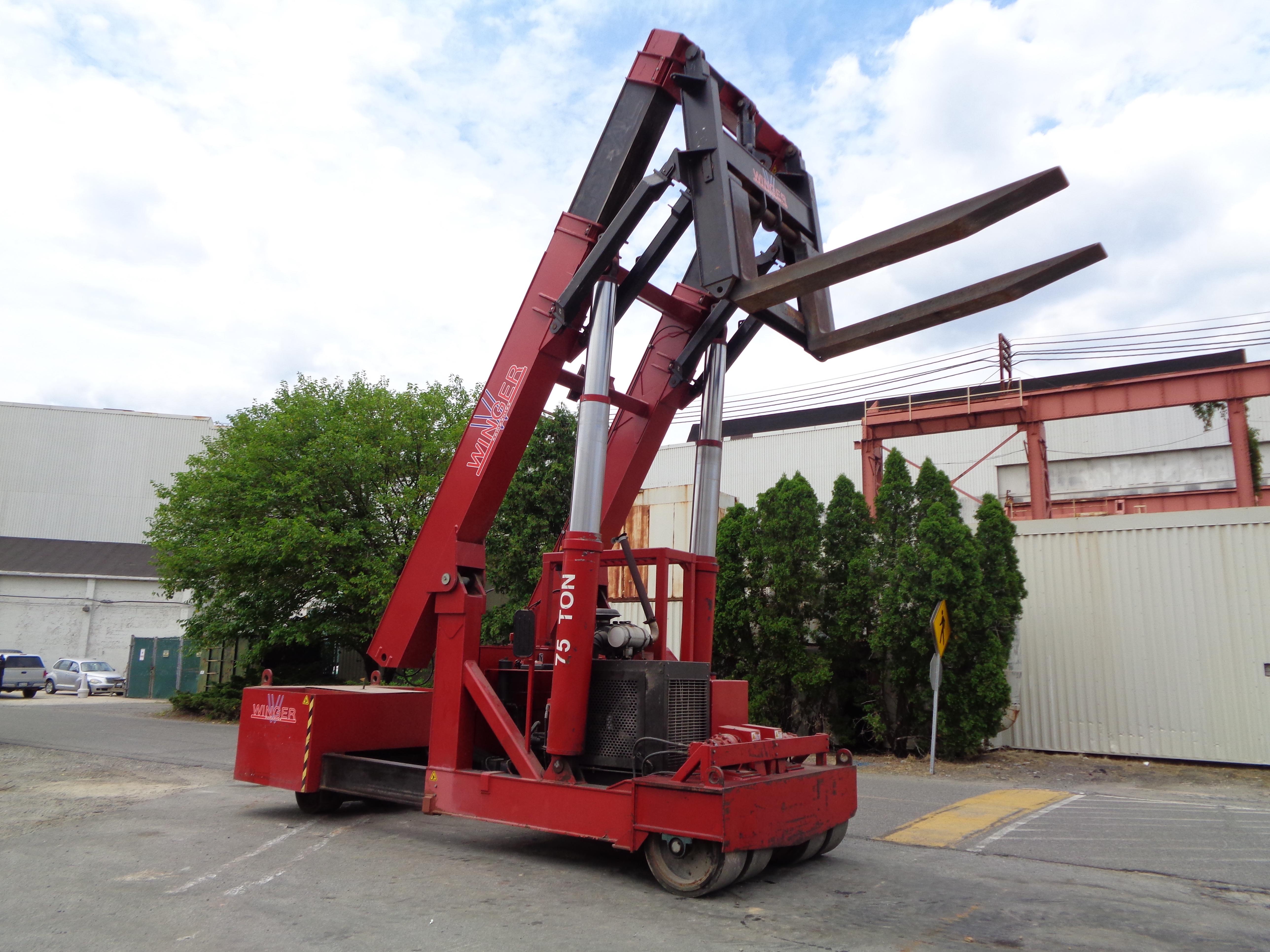 Make: Lift System Model: 75 TWLC Twin Lift Year: 2008 SN: L25BV1750297 ...
