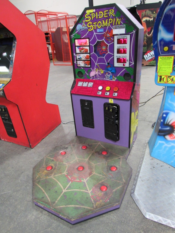 SPIDER STOMPIN' TICKET REDEMPTION GAME Item is in used condition ...