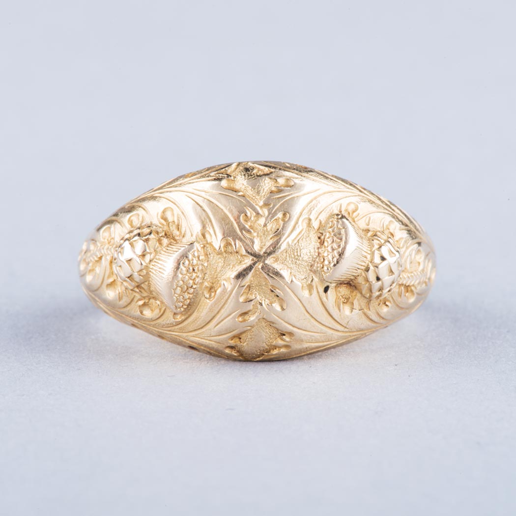 A SCOTTISH GOLD RING the hand carved ring of traditional Scottish ...