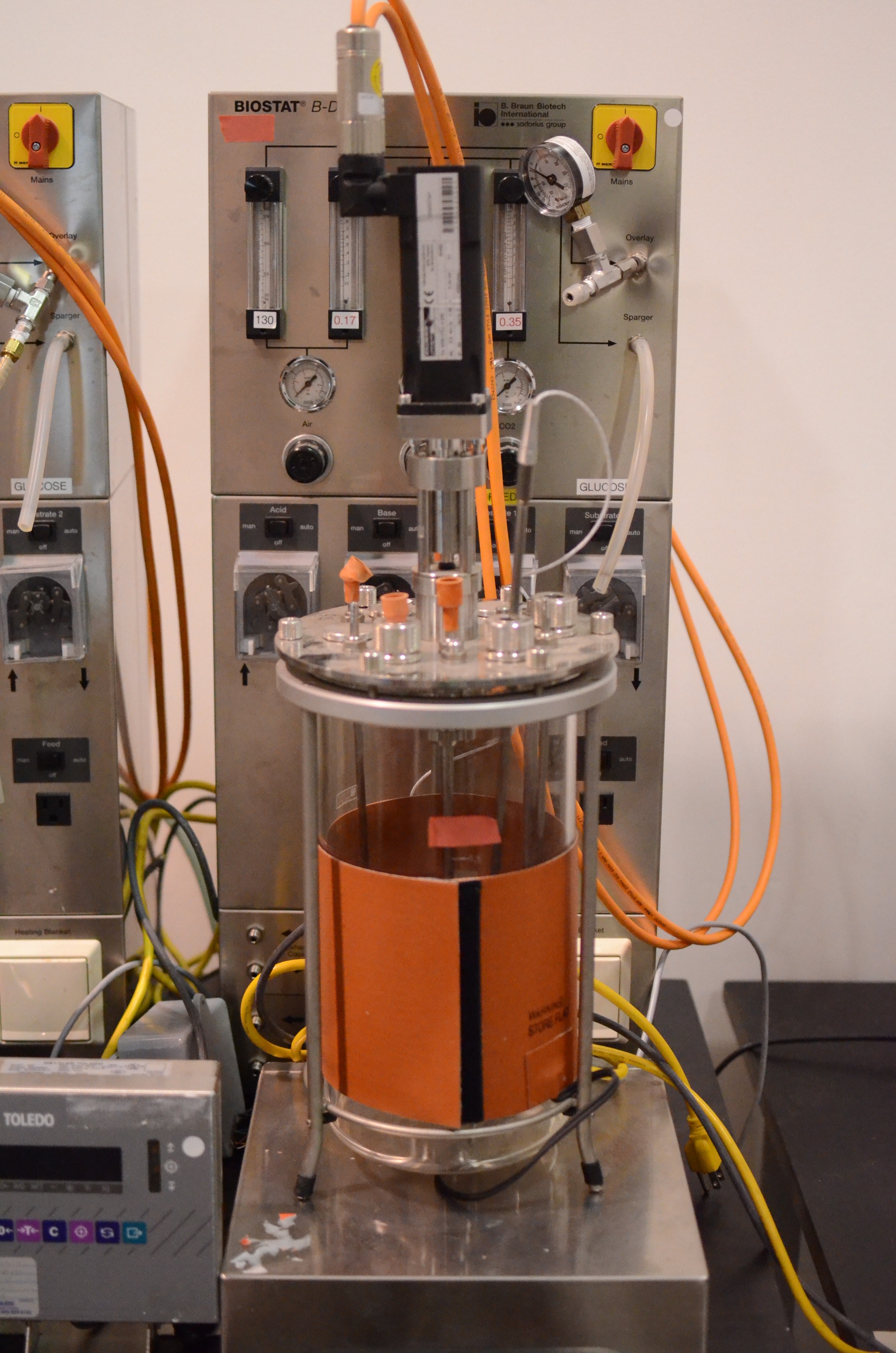 Sartorius Biostat B-DCU Quad Reactor System Includes The following (1 ...