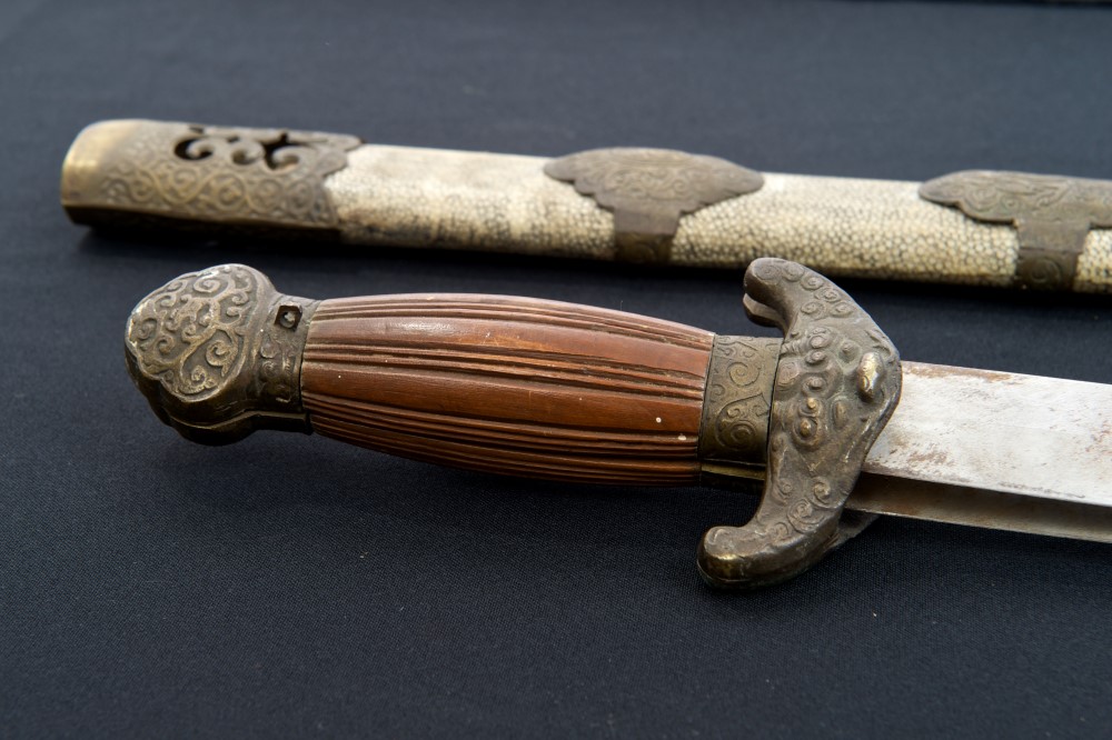 19th century Chinese Shuang Jian double sword set with brass mask ...