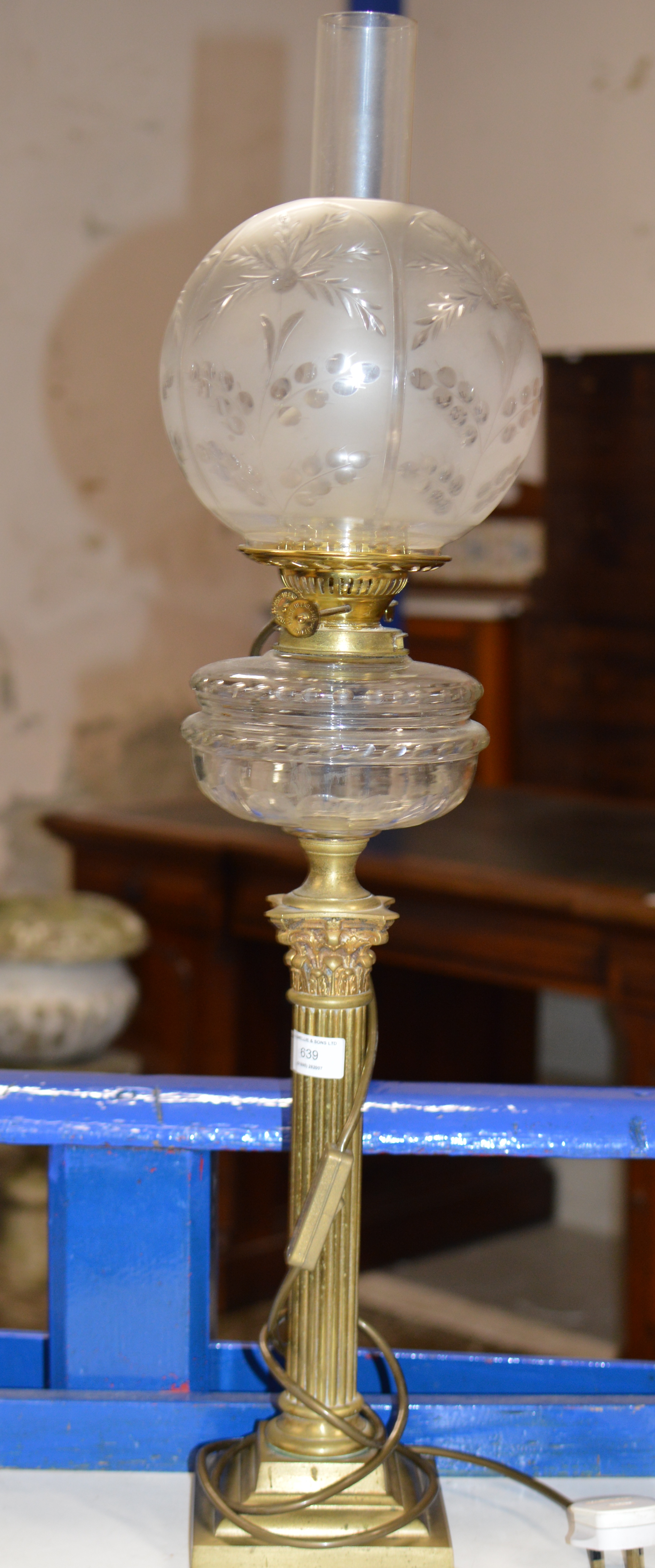 32" BRASS COLUMNED CONVERTED DOUBLE BURNER PARAFFIN LAMP WITH CUT ...