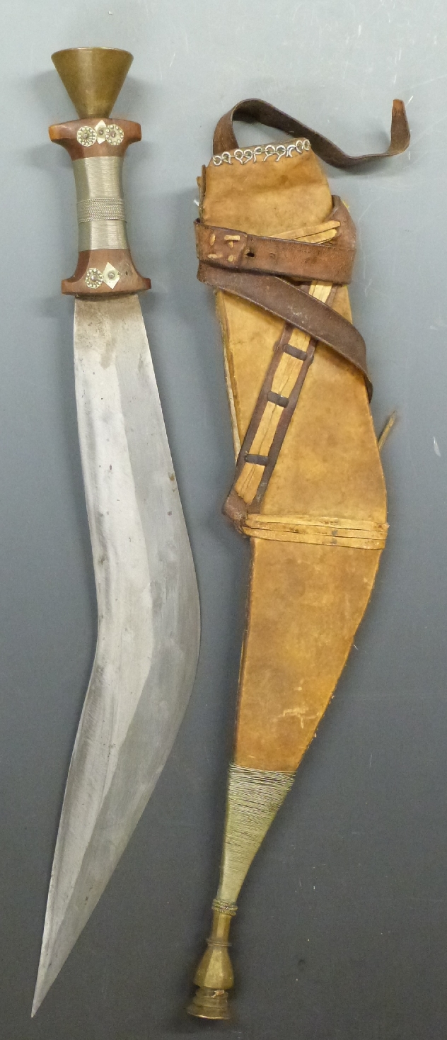 North African / Arabian peninsula short sword with wire grip handle and ...