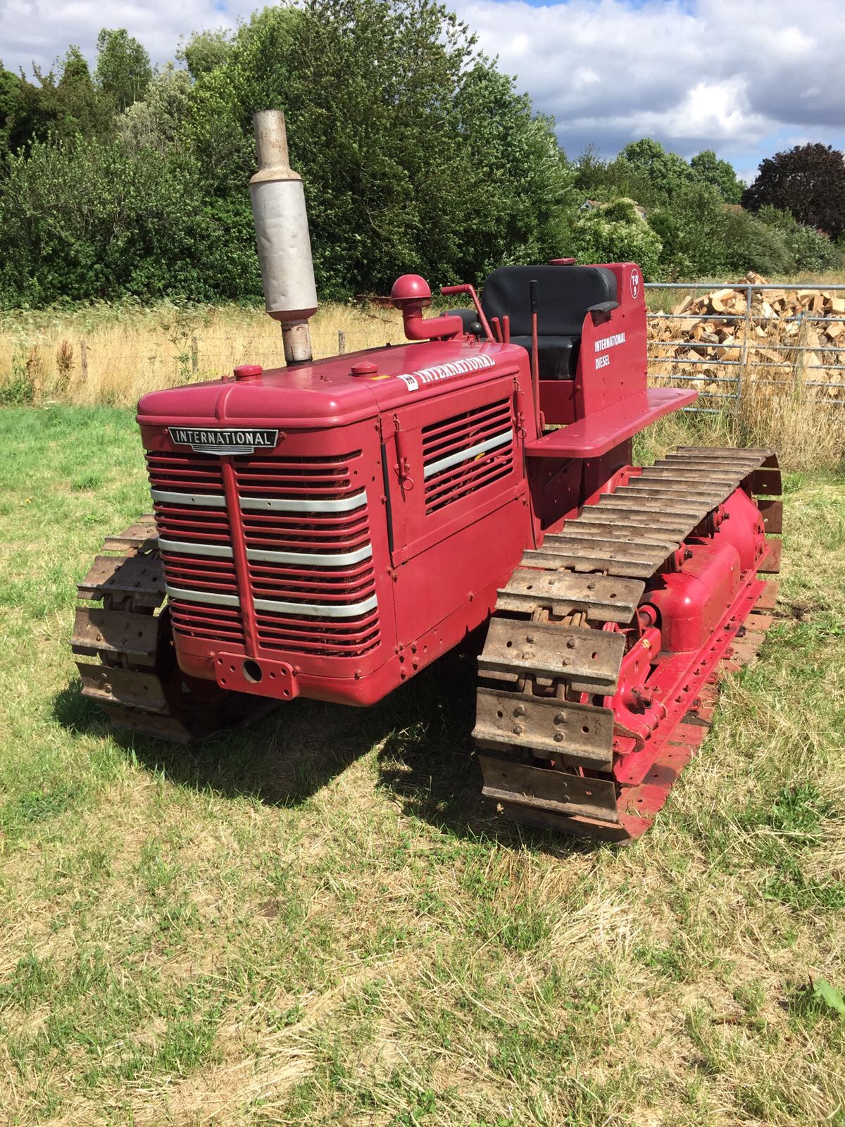 International TD9 Crawler petrol/diesel (1942) SN - TDCB7525T4 Older ...