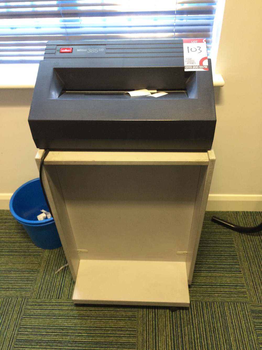Intimus 385 SE electric document shredder