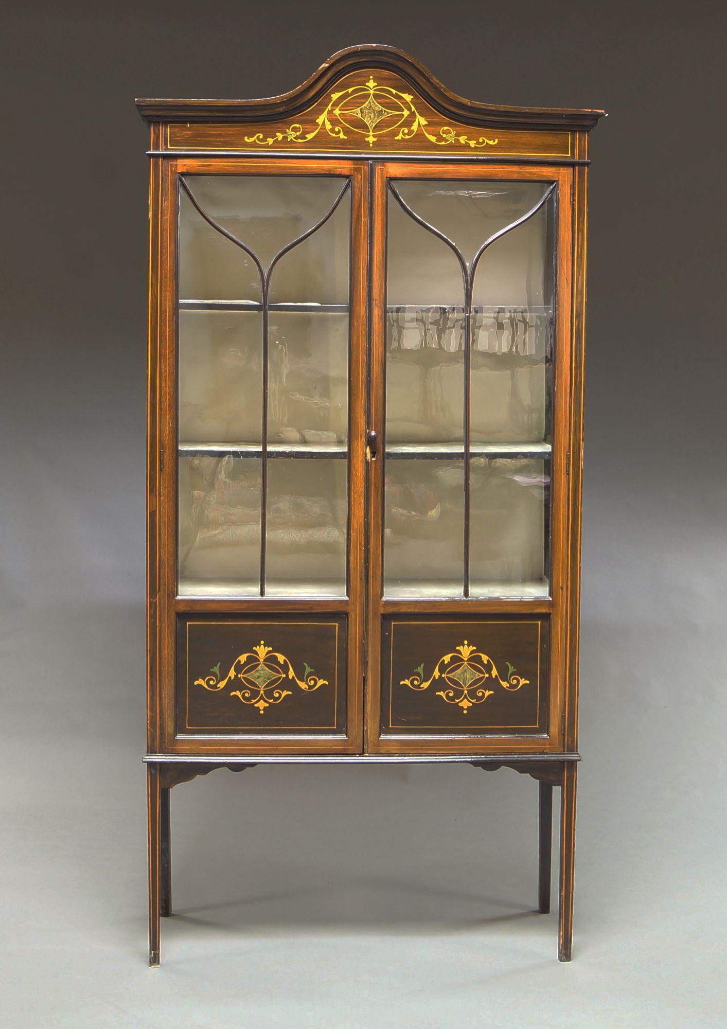 An Edwardian mahogany display cabinet, painted with Adam style ...