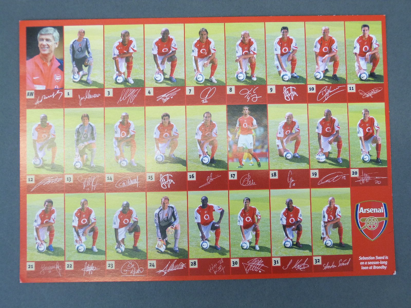 A signed Arsenal 2004/2005 team photograph