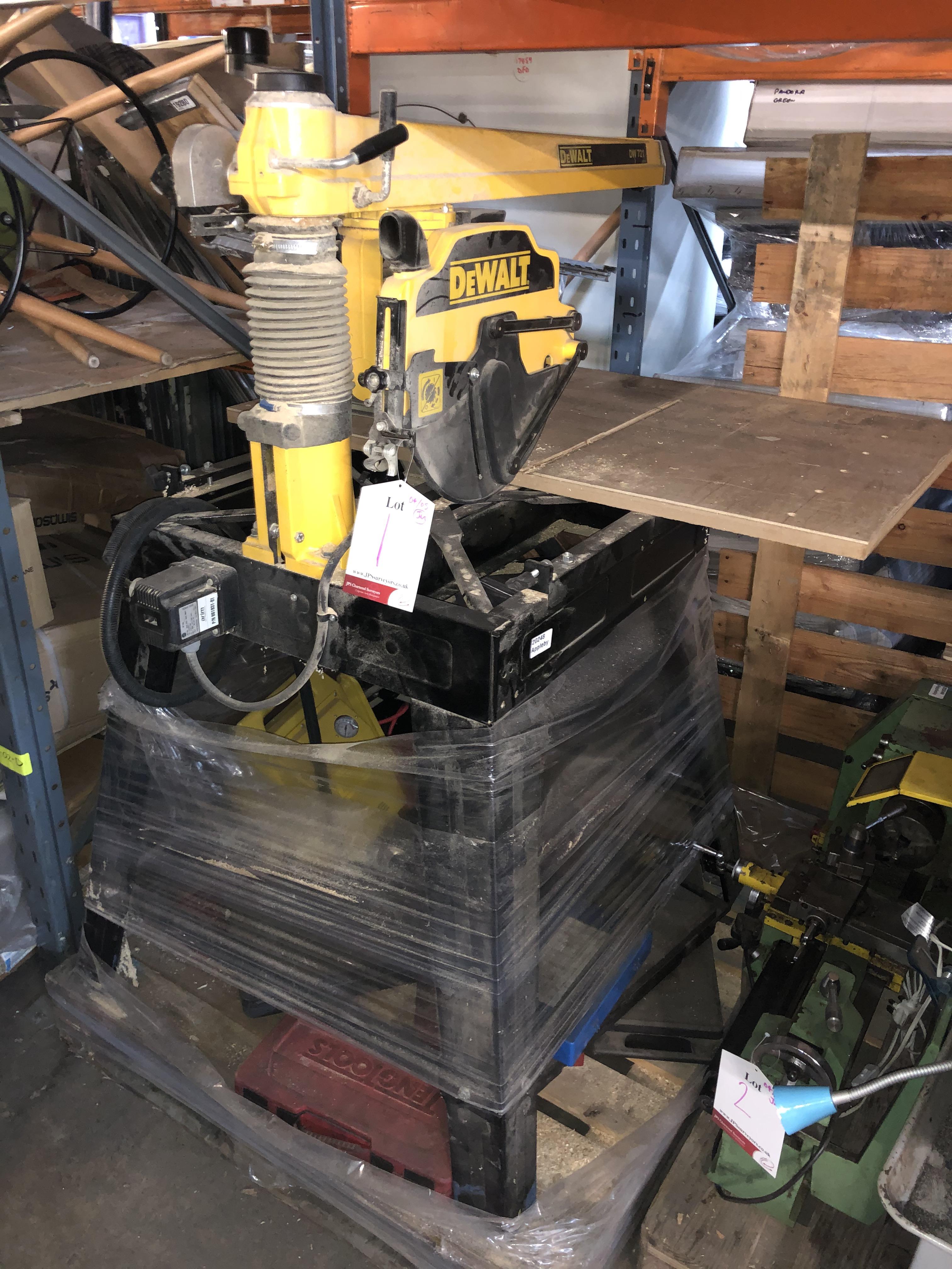 Dewalt Radial Arm Saw w/ StandModel: DW721Serial No: 000563230vThis lot ...