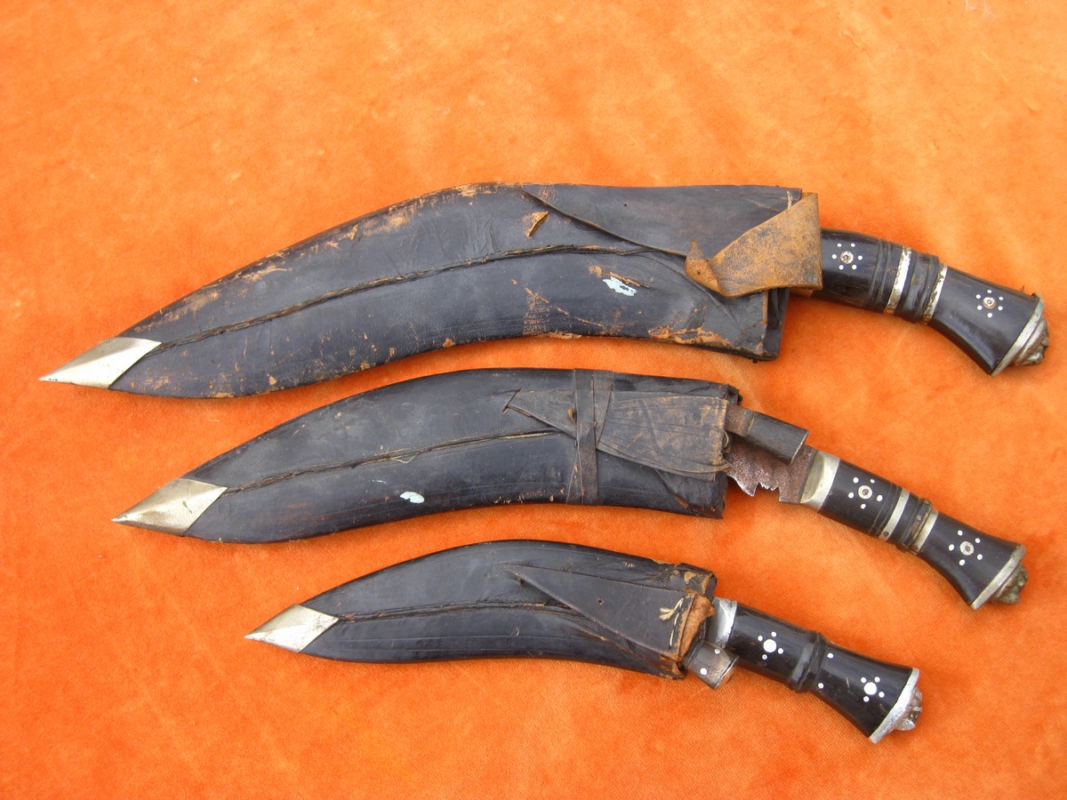 Old Vintage Antique - 3 x Ghurka Knives Knife