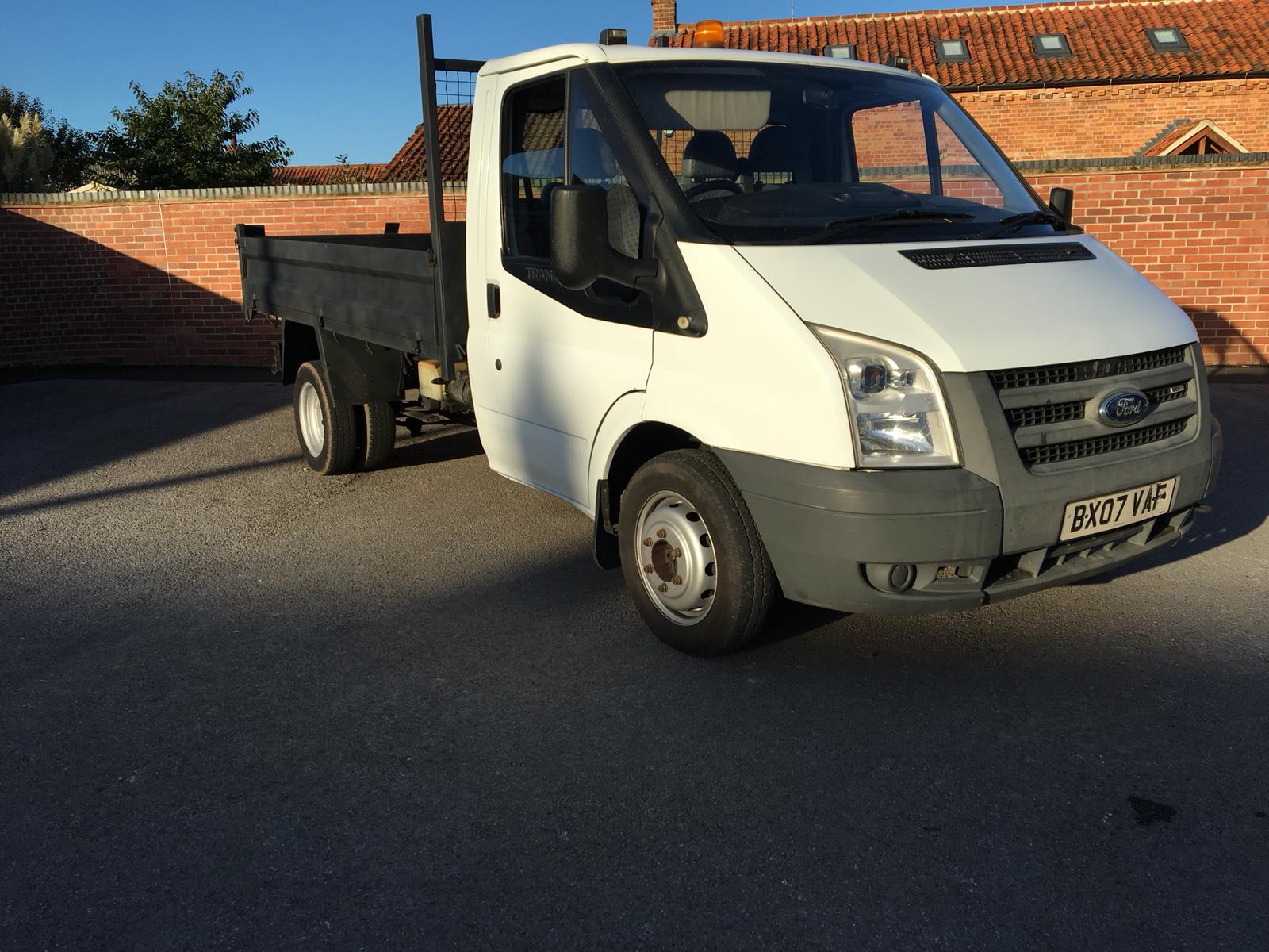 KB - 2007/07 REG FORD TRANSIT 100 T350M RWD WHITE DIESEL TIPPER VAN ...