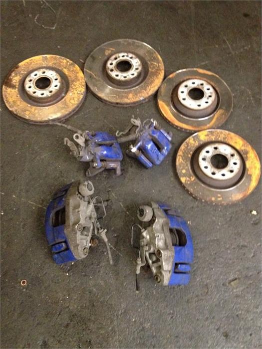 VW GOLF MK5 R32 3.2 V6 GENUINE FRONT BRAKE CALIPER And REAR DISC BLUE ...