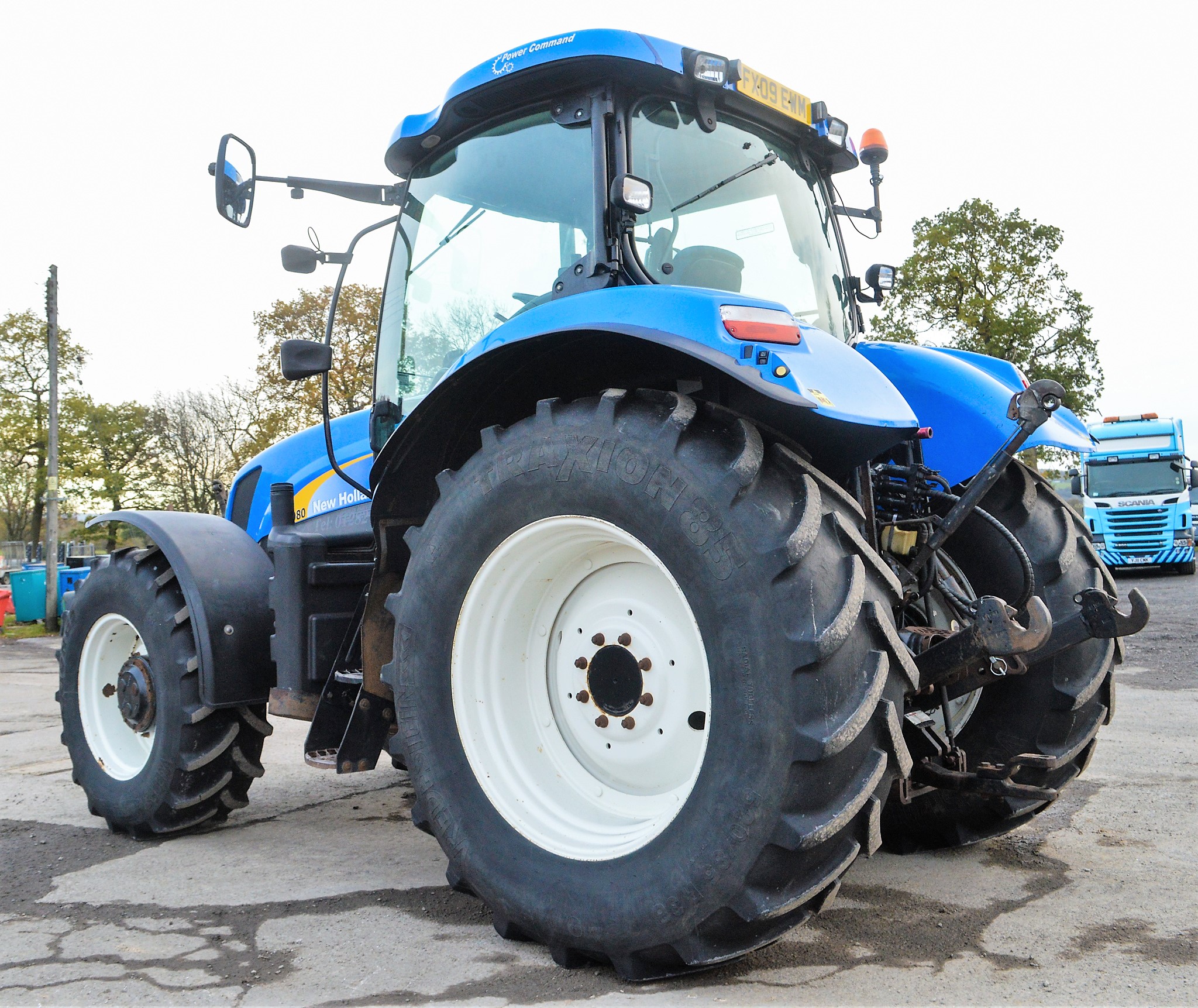 New Holland 6080 Power Command tractor Year: 2009 Recorded Hours: 6709 ...