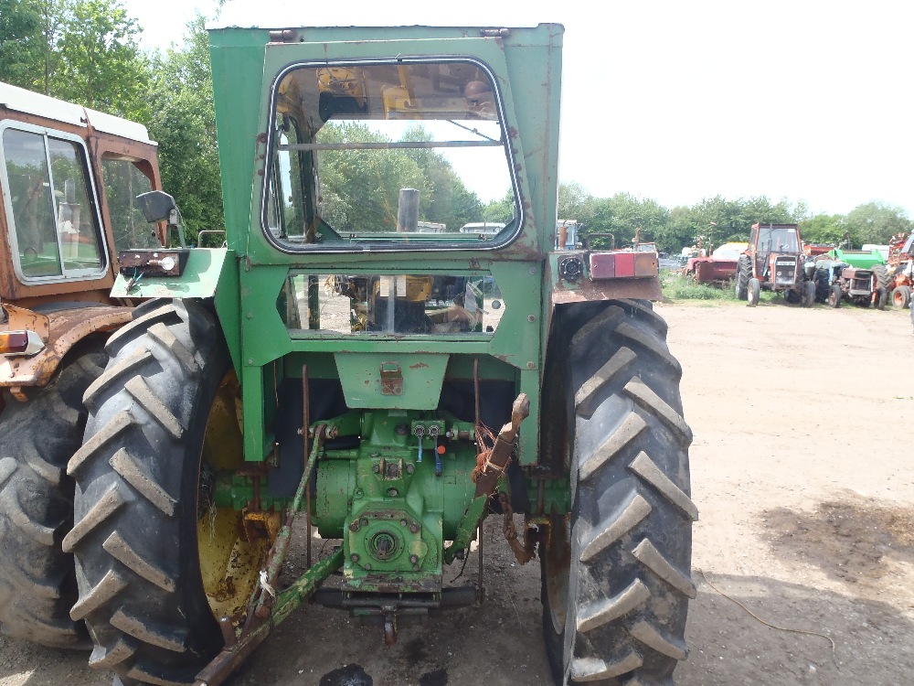John Deere 2130 Tractor with Duncan Cab