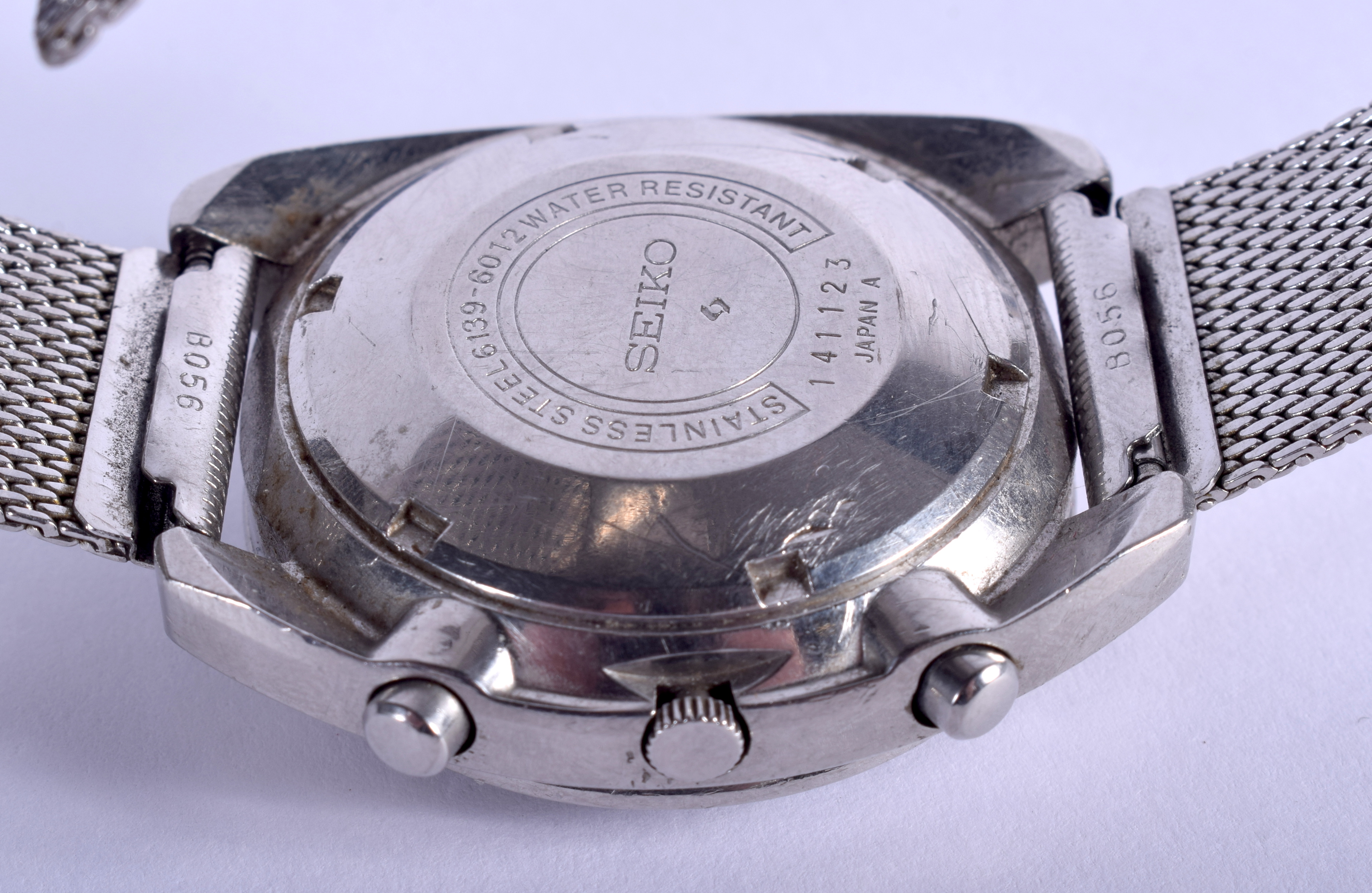 A VINTAGE SEIKO BLACK DIAL CHRONOGRAPH AUTOMATIC STAINLESS STEEL ...