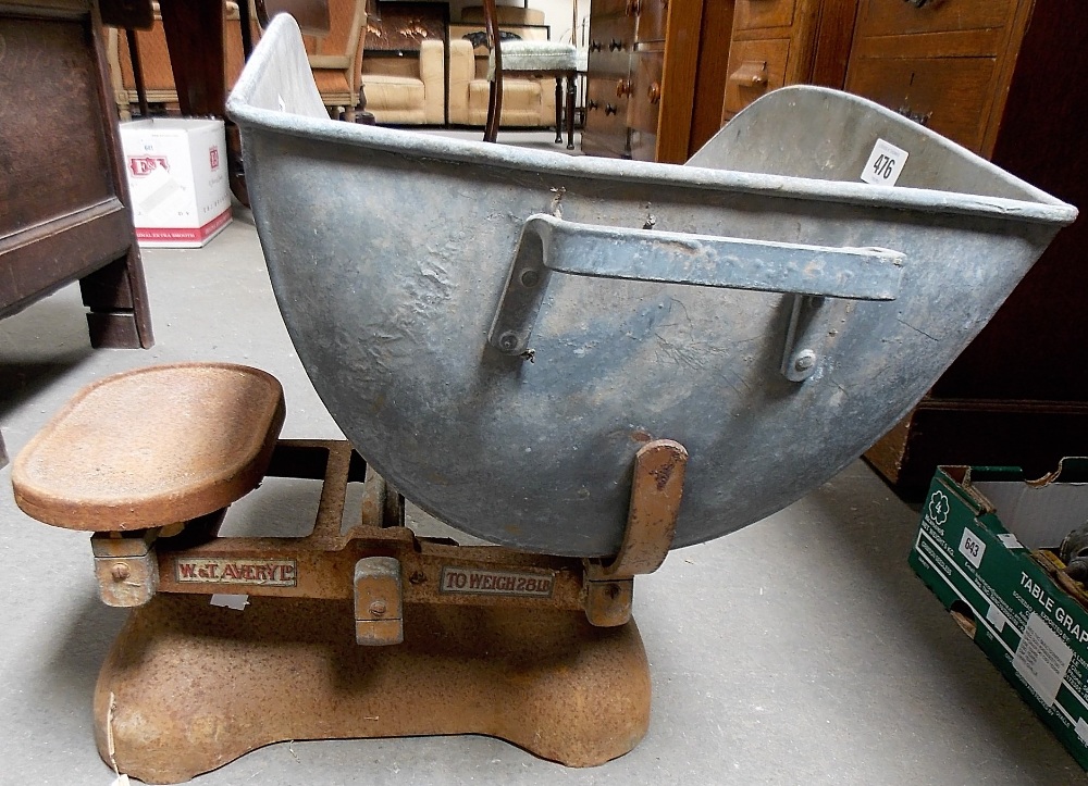 Vintage cast iron potato balance scales with galvanised scoop & various ...