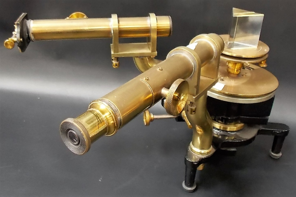 Early 20th Century brass spectrometer, by Philip Harris Ltd, Birmingham ...