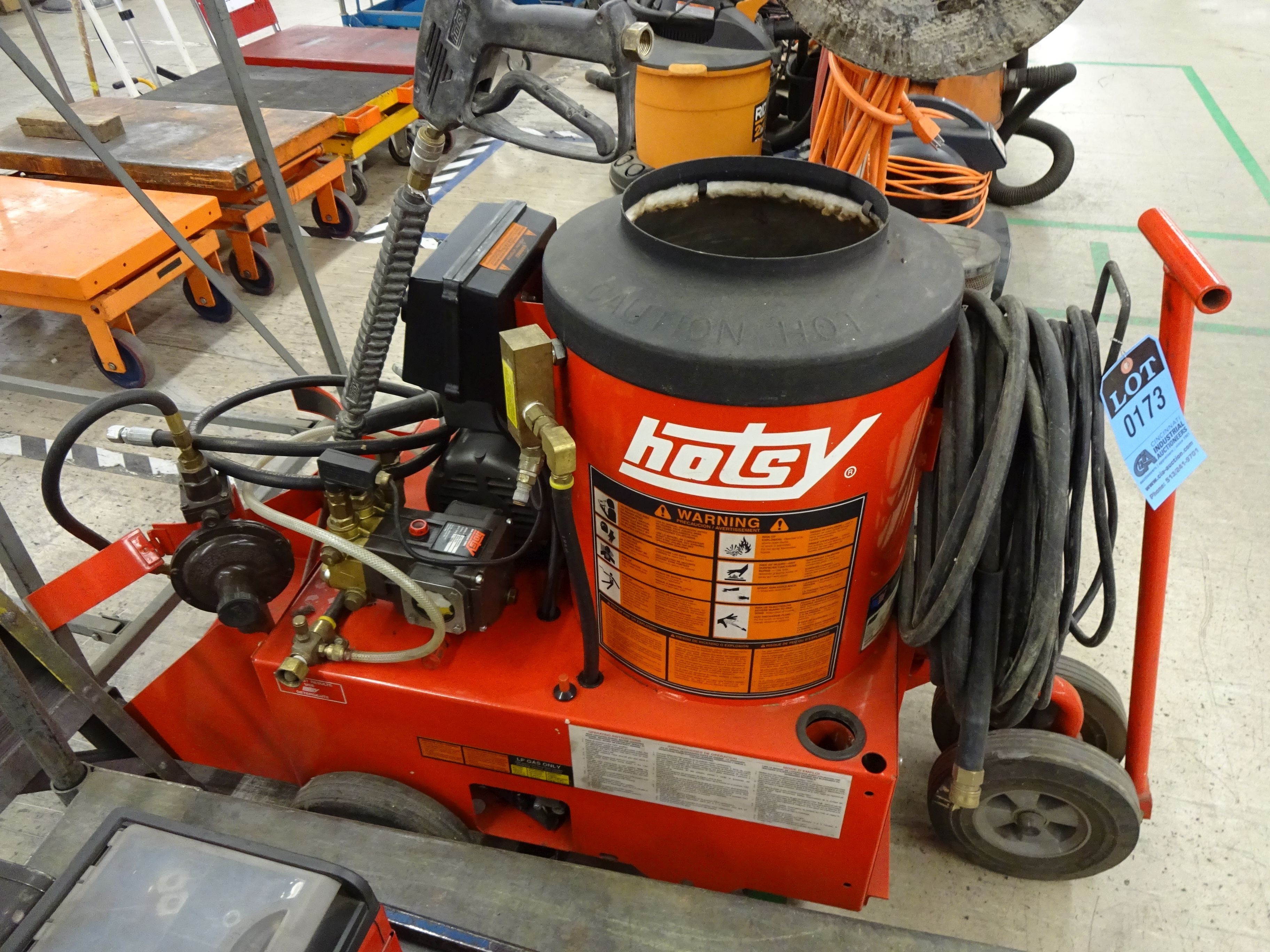 HOTSY ELECTRIC / PROPANE HOT WATER PRESSURE WASHER