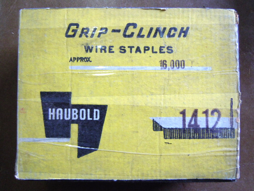 Lot of Grip Clinch Wire Staples, 1412