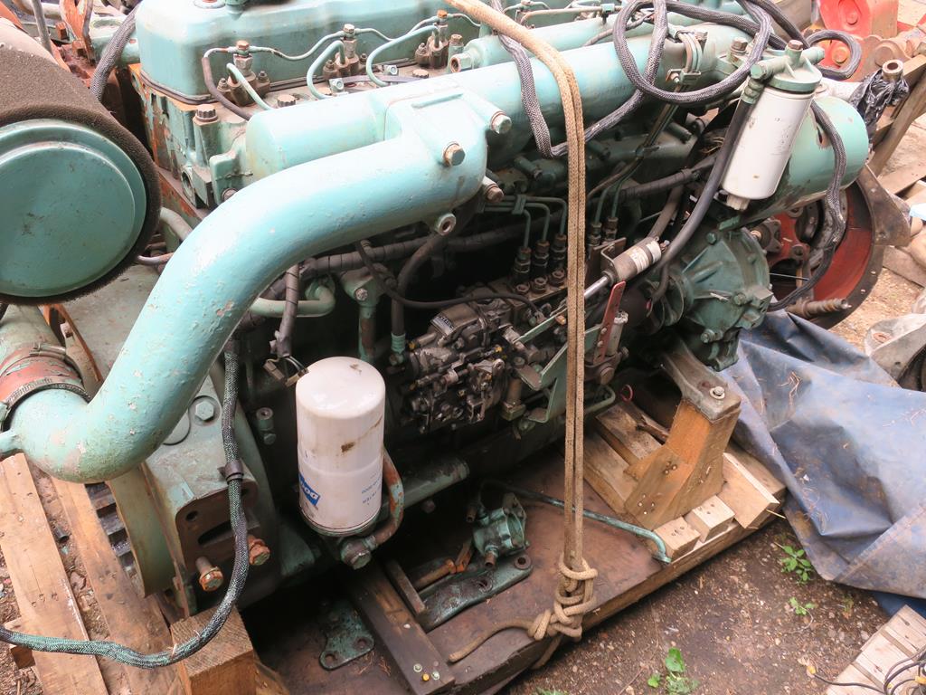 * Daewoo 196T 6 Cylinder Marine Engine