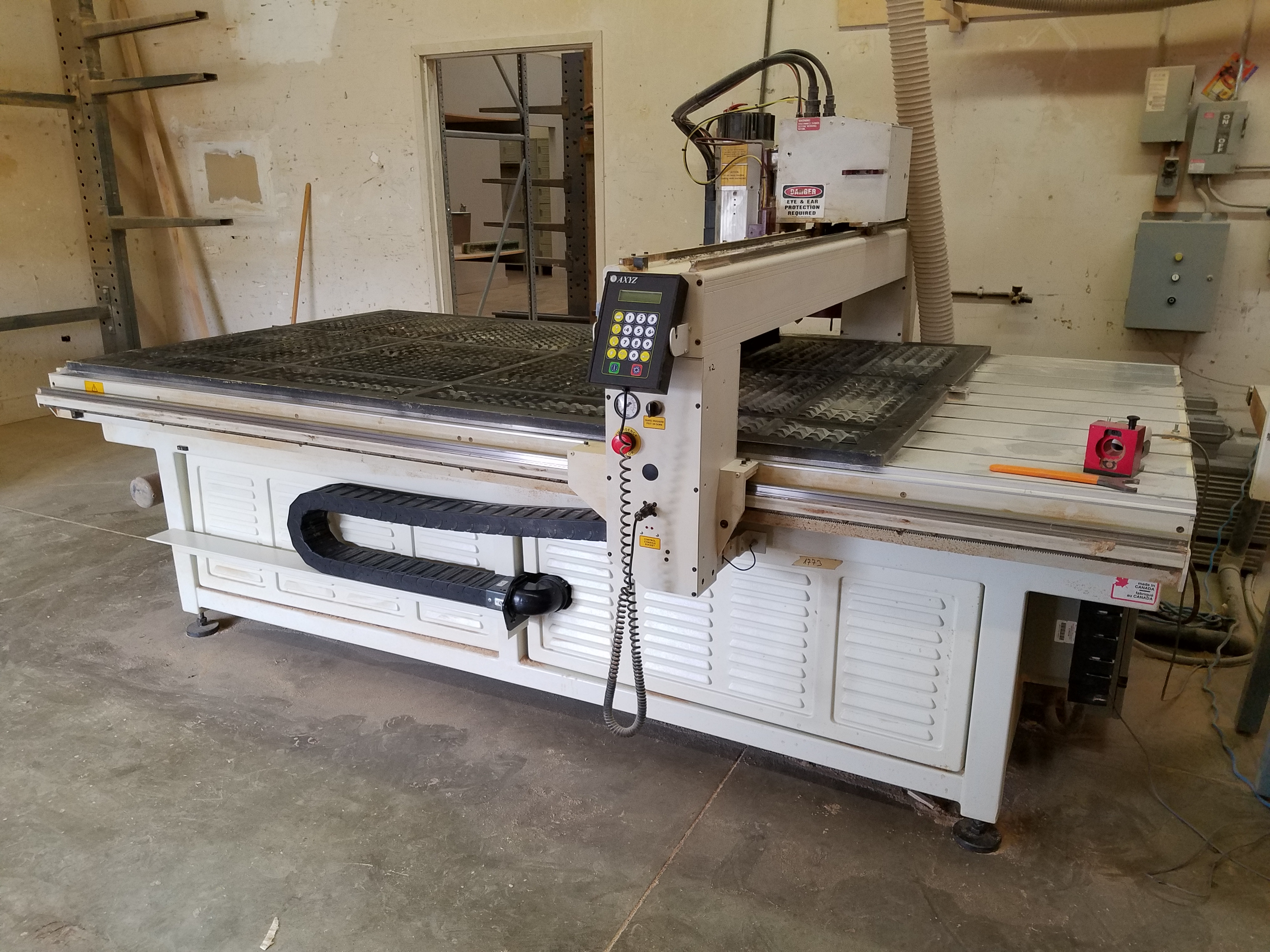 AXYZ CNC Router Table Model 4008, 10 HP, 30,000 RPM Spindle, 8-Position ...