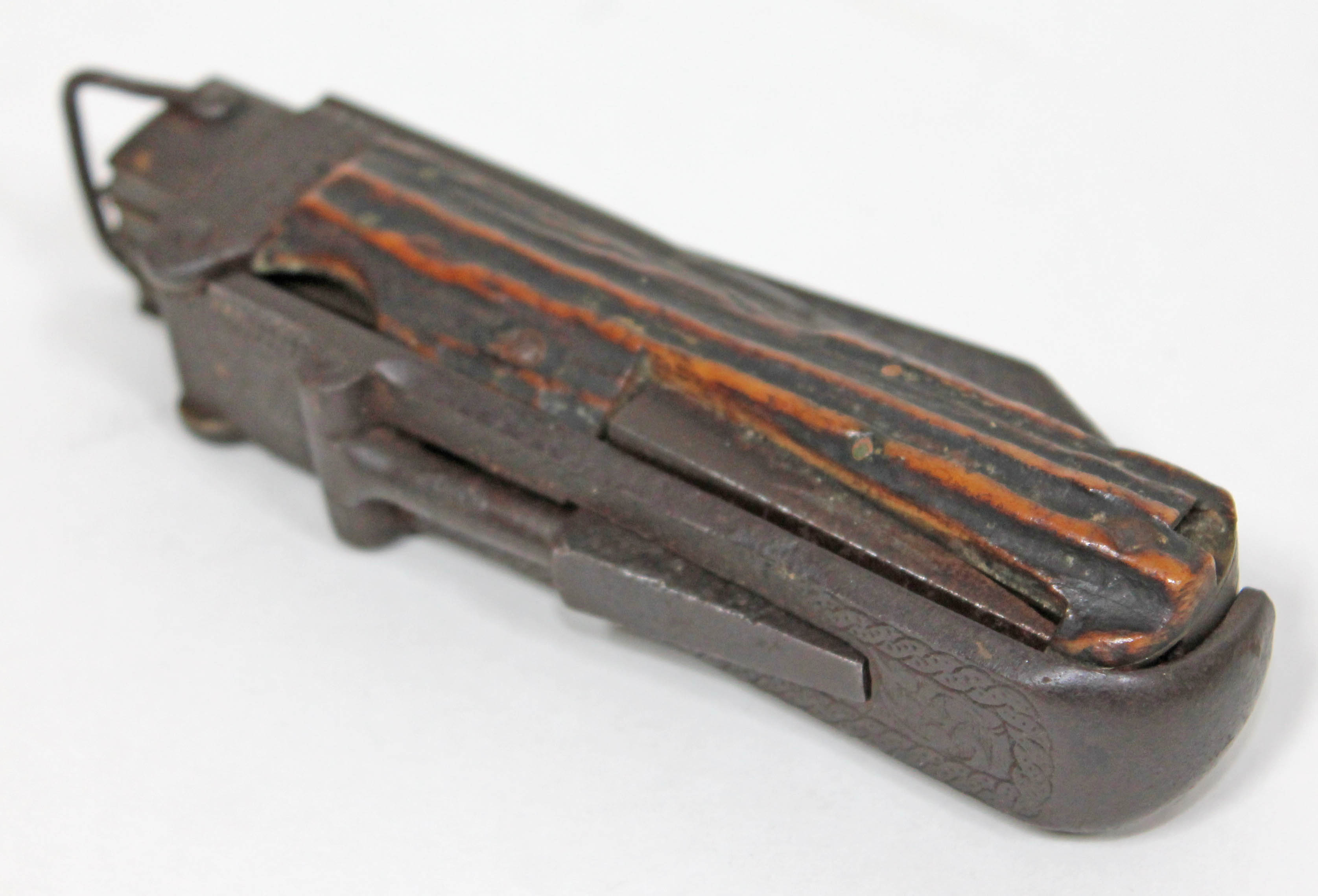 A 19th Century coachman's pen knife with antler handle, min. length 15 ...