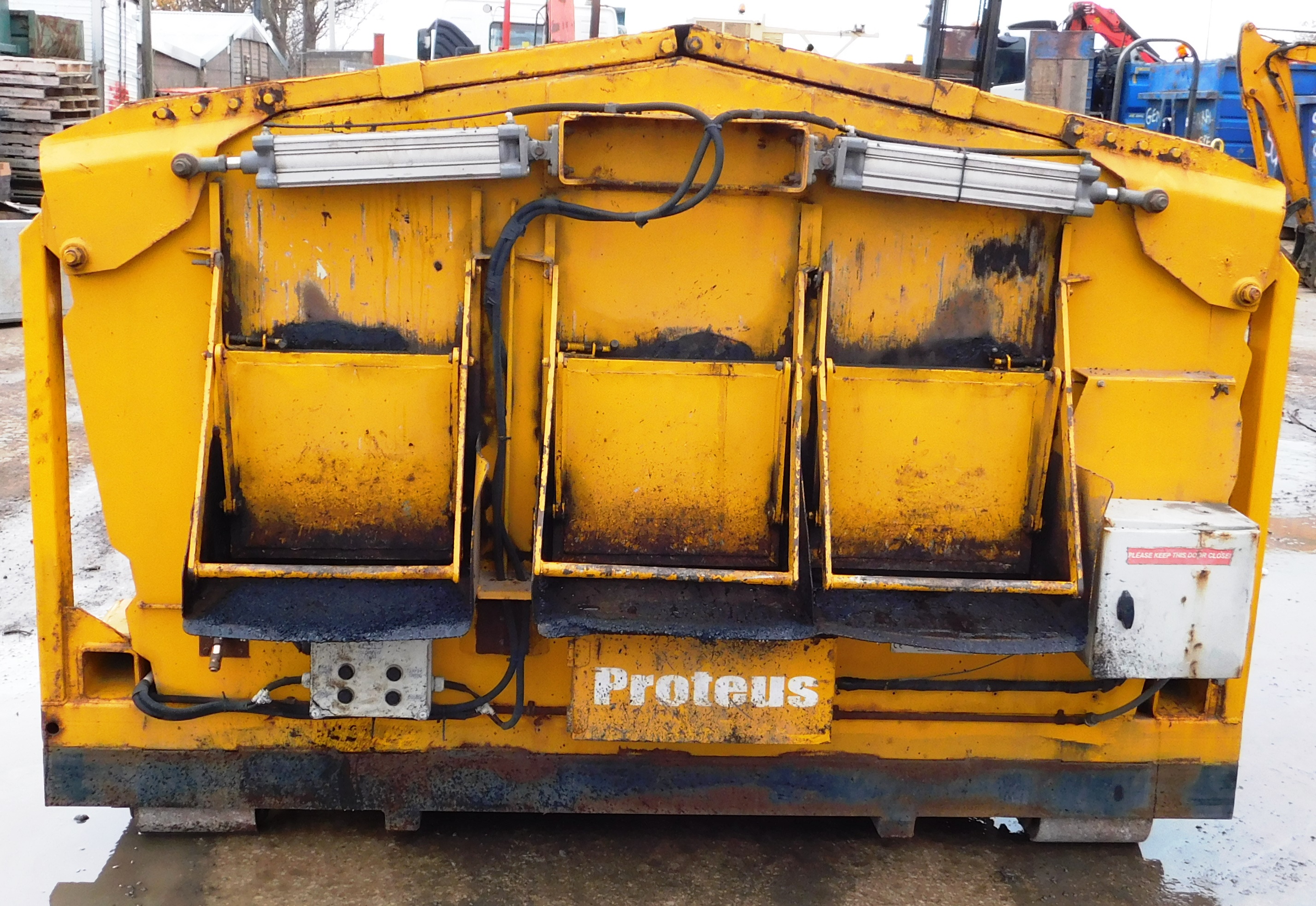 Proteus Mobile Hook Lift Tarmac Hot Box Storage Body Type HB15, serial ...
