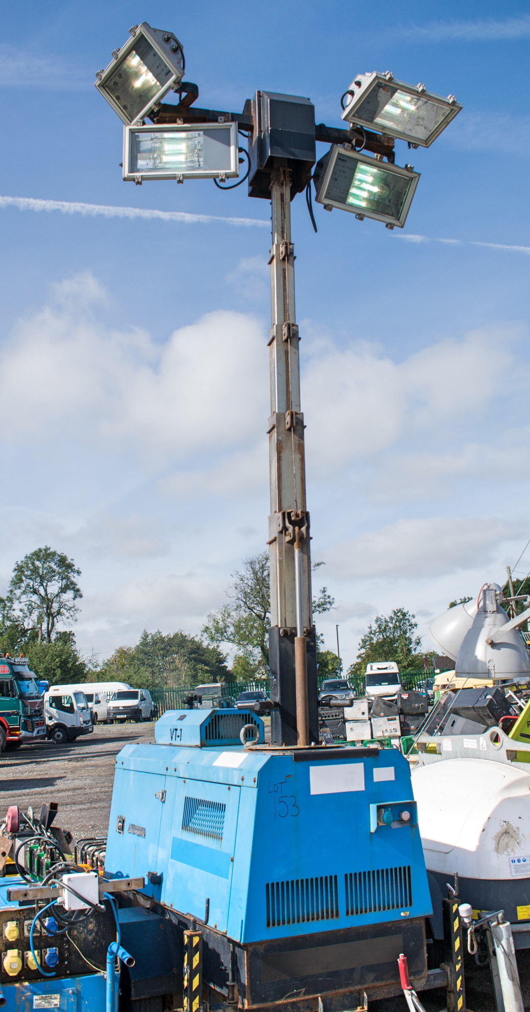 TOWERLIGHT SUPERLIGHT VT-1 diesel driven mobile lighting tower S/N ...