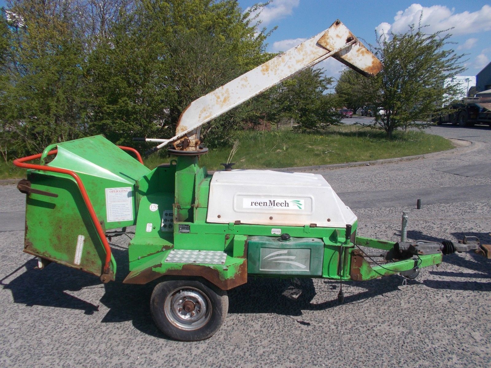 Greenmech CM170 7 inch Towable Wood Chipper, Electric start Isuzu ...