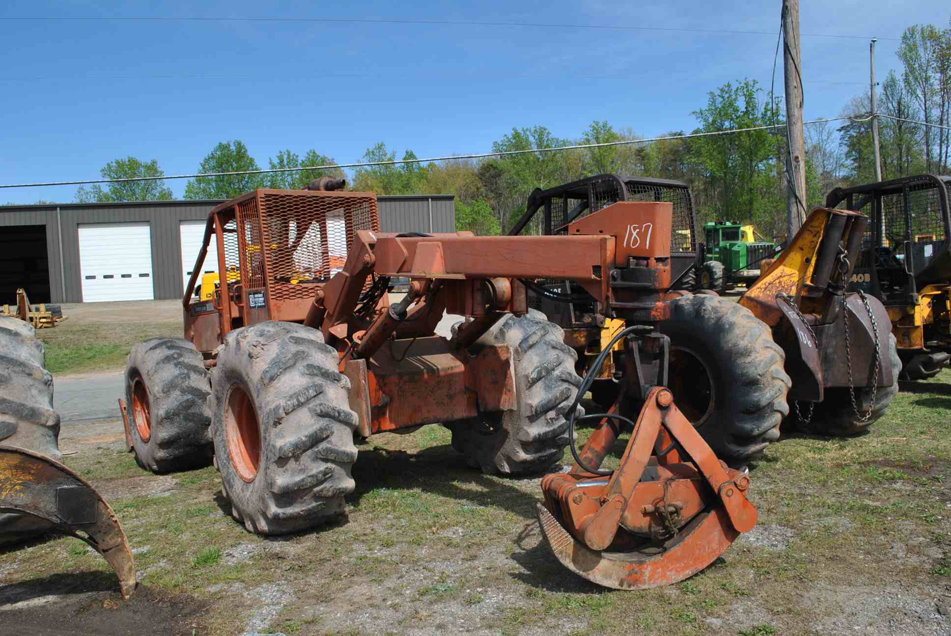 TIMBERJACK 380 DUAL ARCH GRAPPLE SKIDDER W/WINCH; S/N-25380