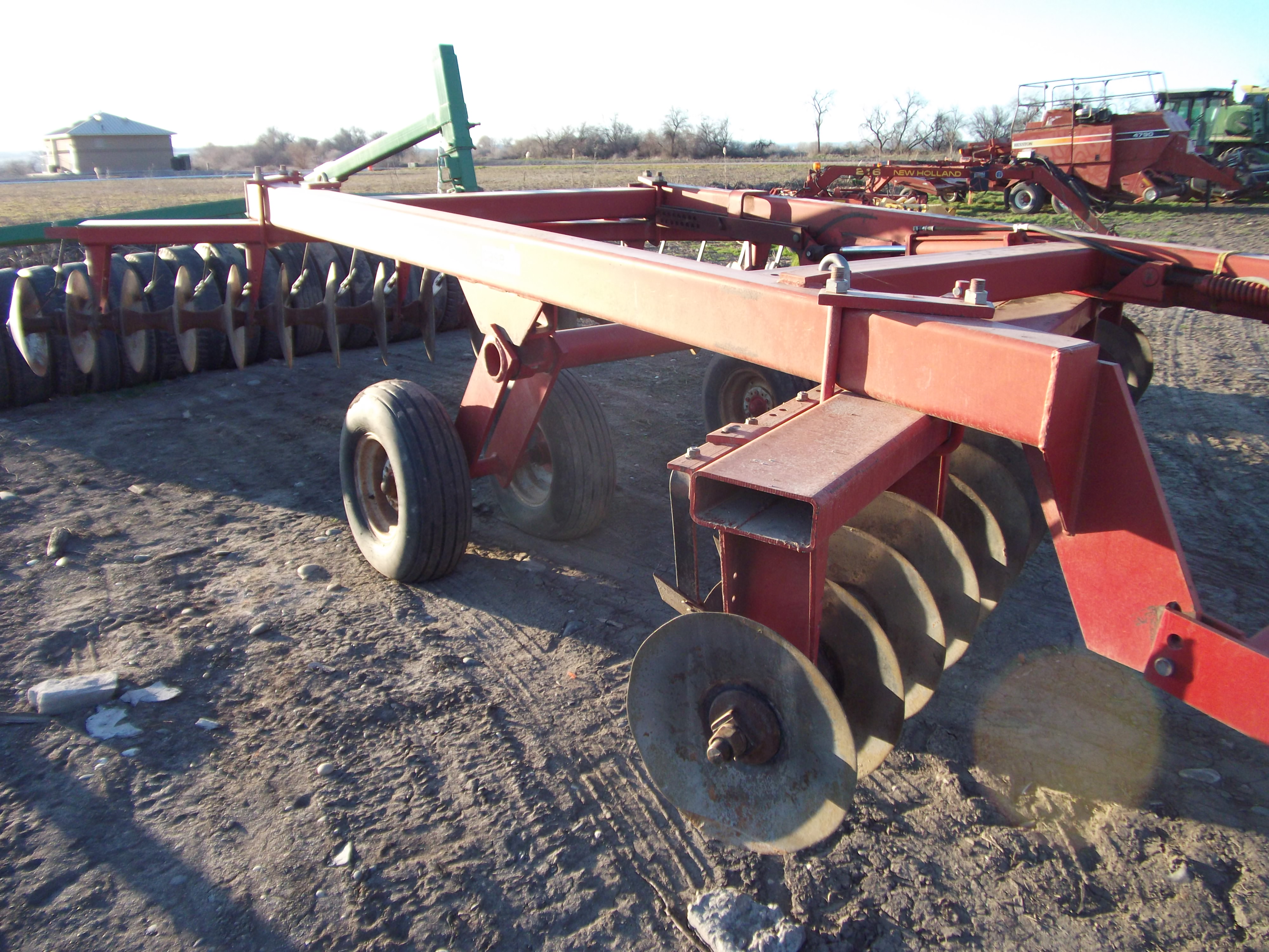 Case IH 770 15' offset disc