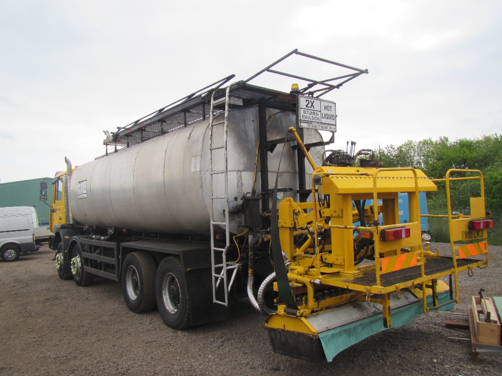 MAN 8x4 18,600ltr Tar Sprayer c/w Bitumen Tank, Phoenix Variable width ...