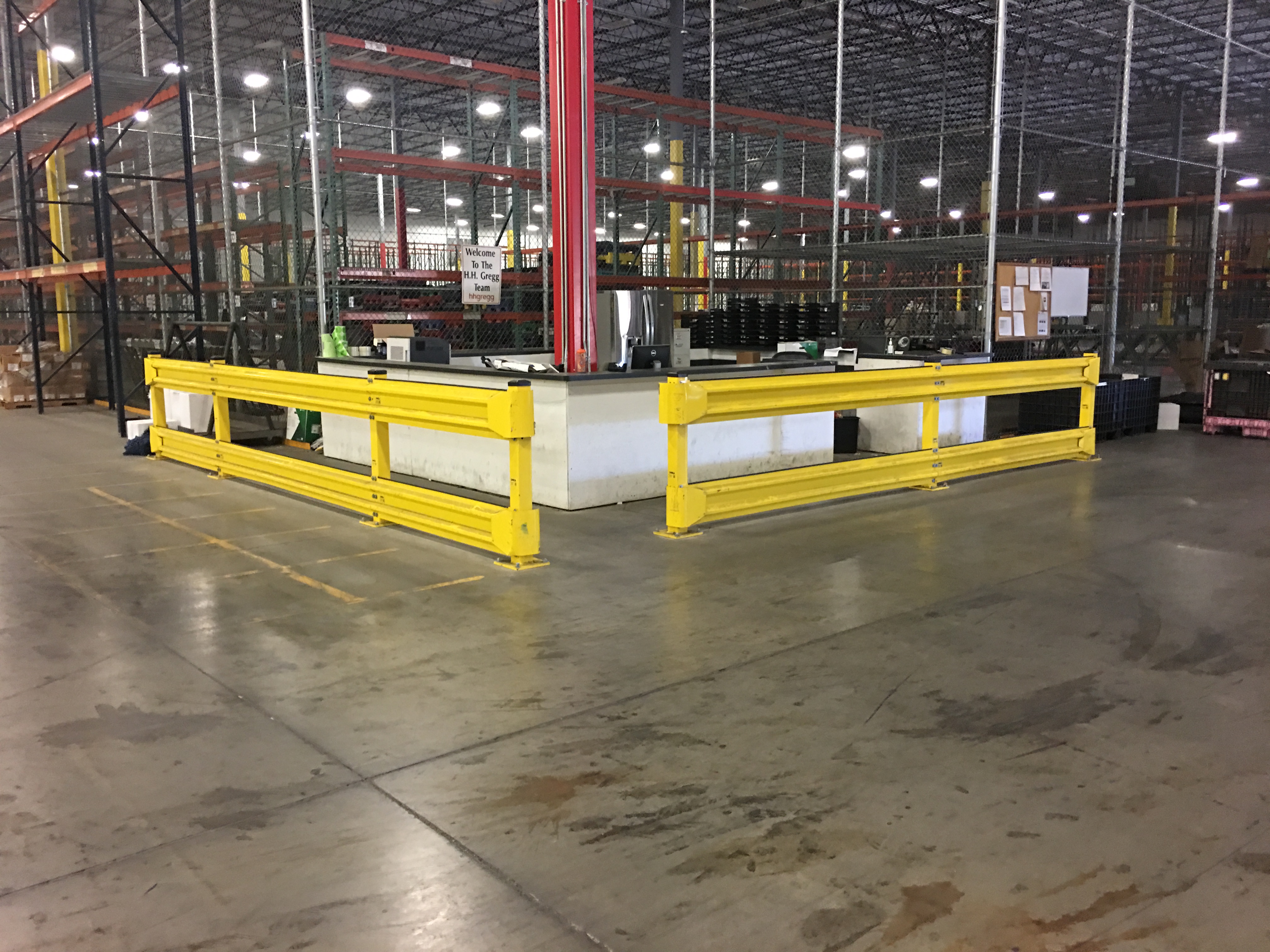 OMEGA INDUSTRIAL PRODUCT SAFETY GUARD RAIL 41 FT TOTAL, L-SHAPE, 22 FT+ ...