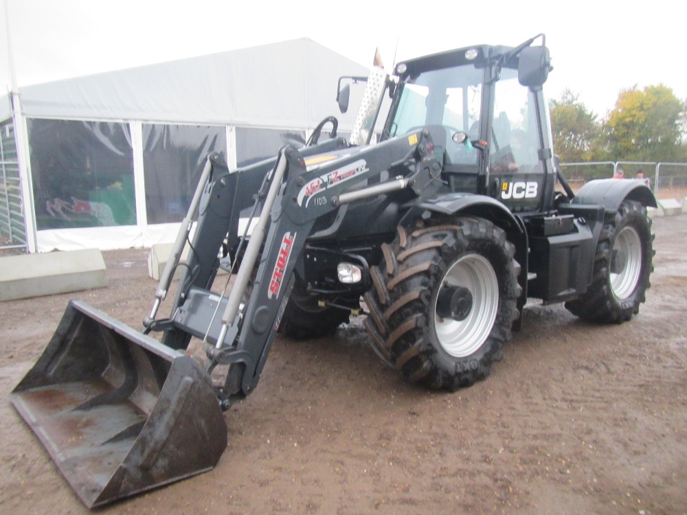 Jcb Fastrac With Loader