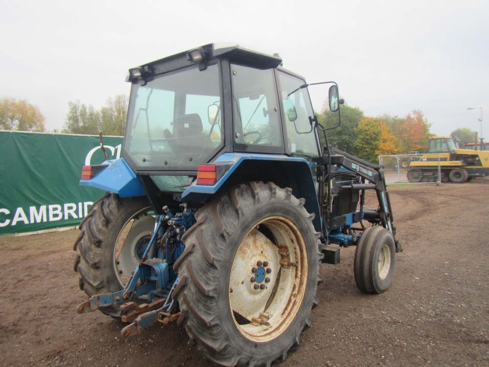 Ford 6640 Tractor. Loader