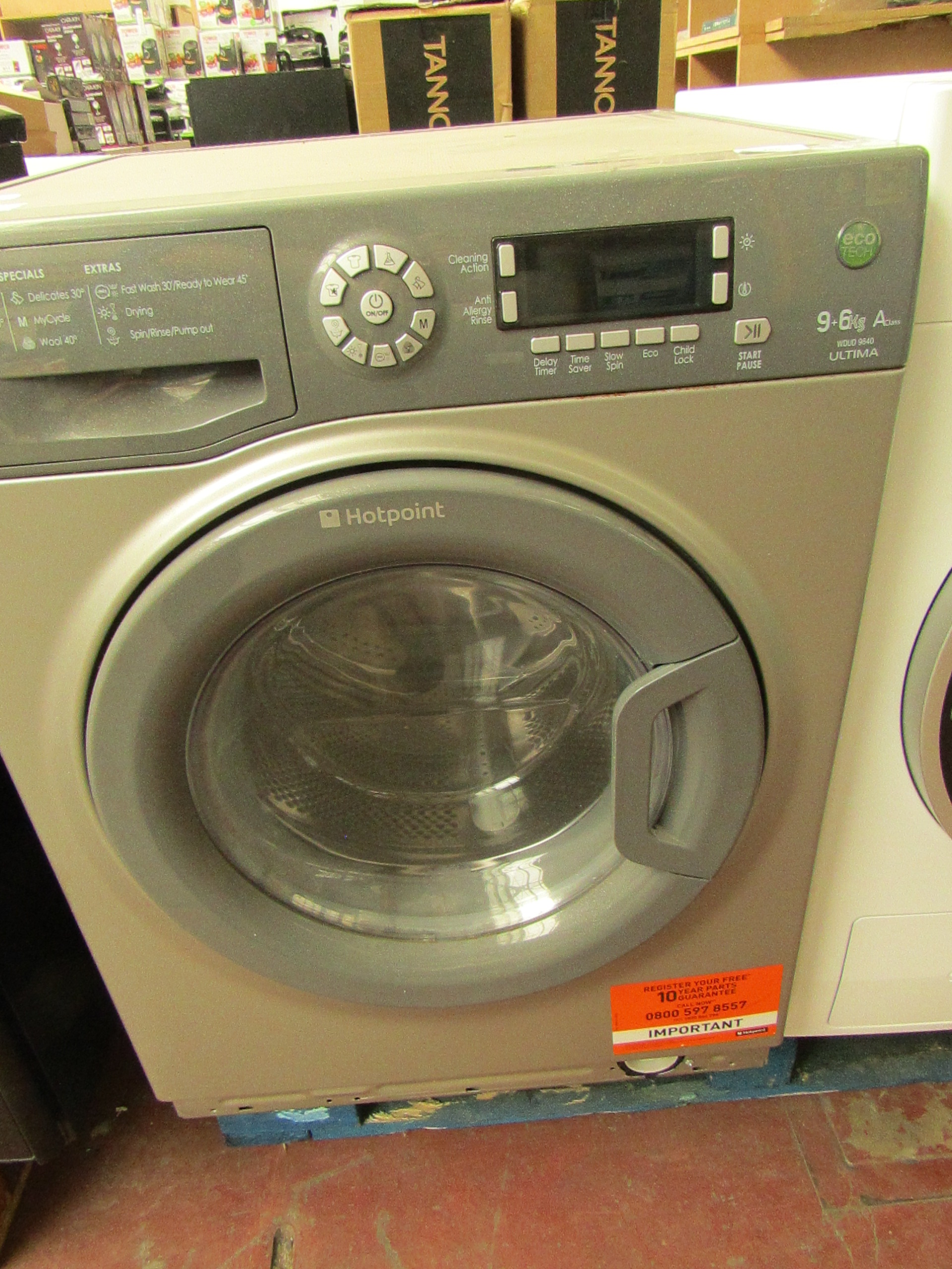 Hotpoint Ultima WDUD 9640, 9+6kg washing machine/ dryer, powers on and ...