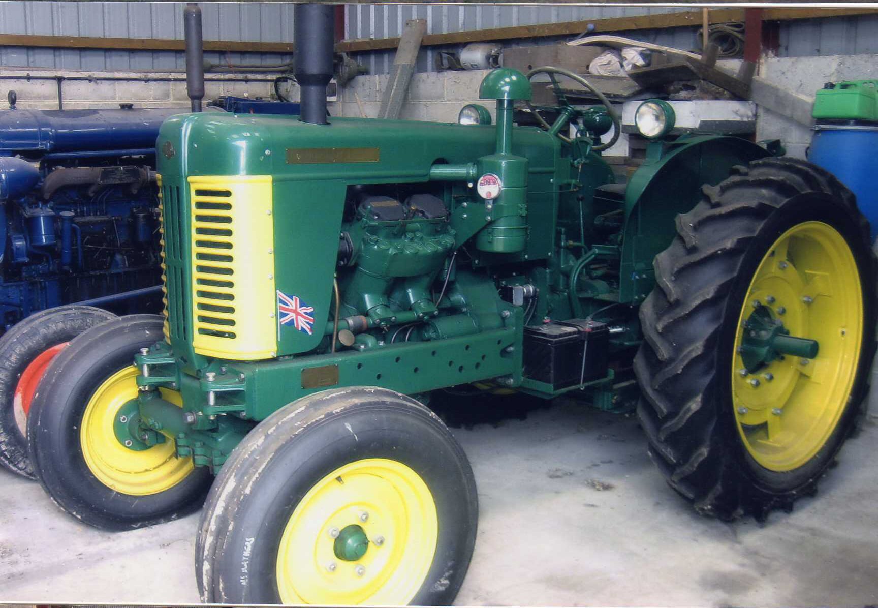 1953 TURNER 'Yeoman of England' Mk.3 4cylinder diesel TRACTOR Reg. No ...